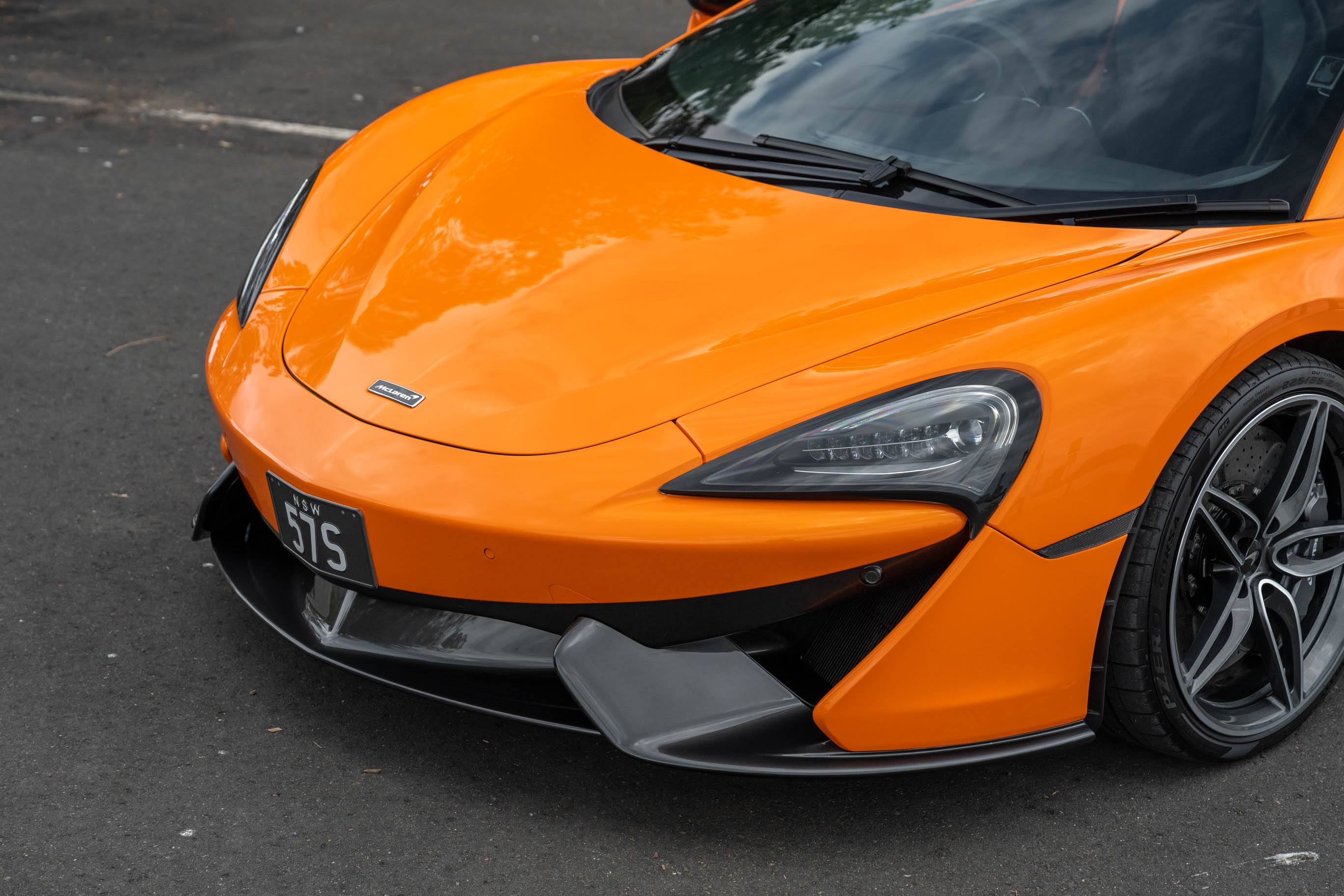 2019 MCLAREN 570S