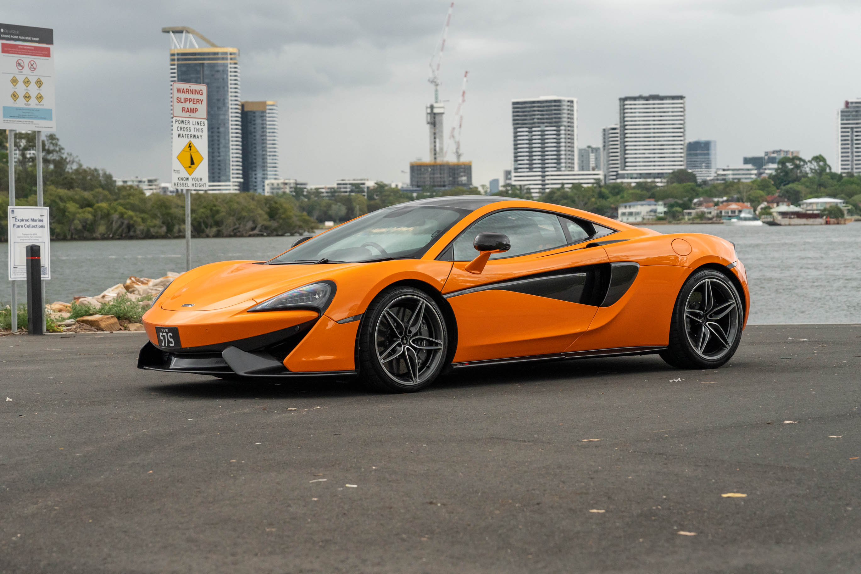 2019 MCLAREN 570S