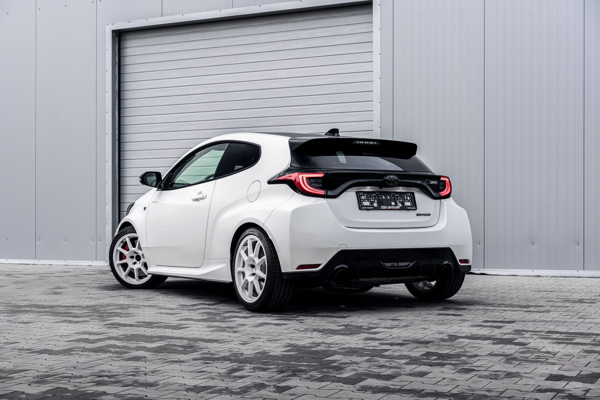 2020 TOYOTA GR YARIS SPORT PACK