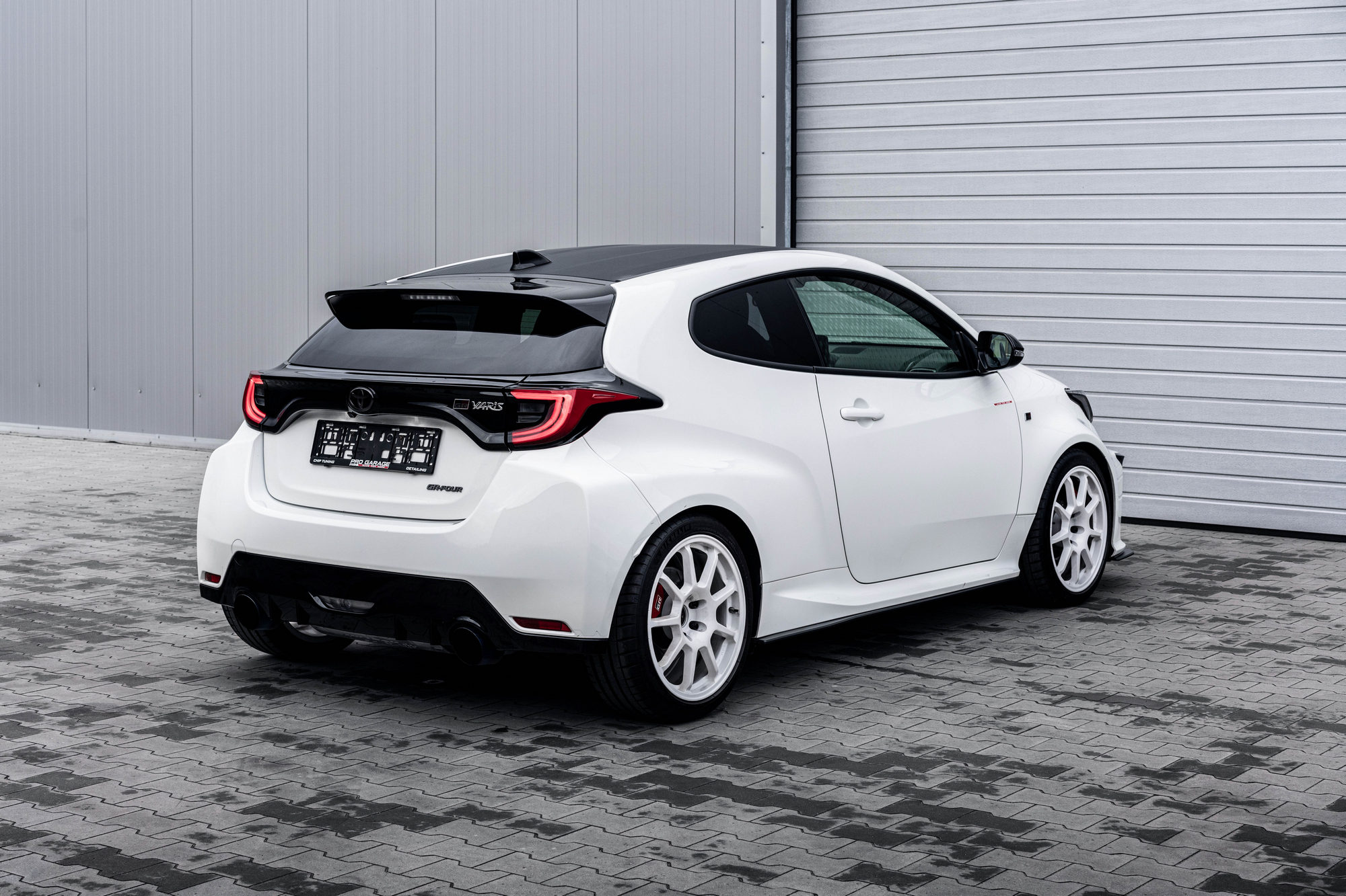 2020 TOYOTA GR YARIS SPORT PACK
