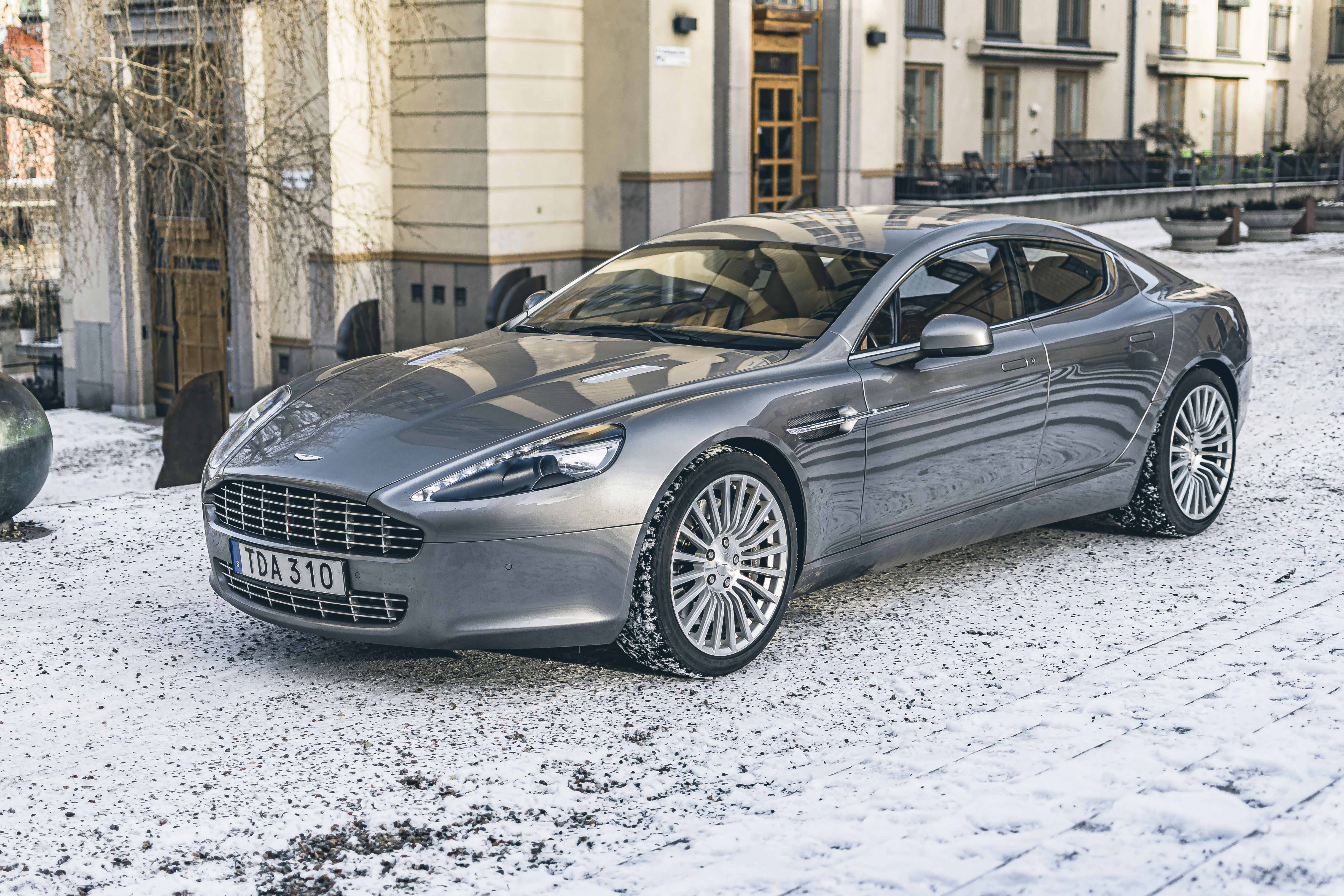 2011 ASTON MARTIN RAPIDE