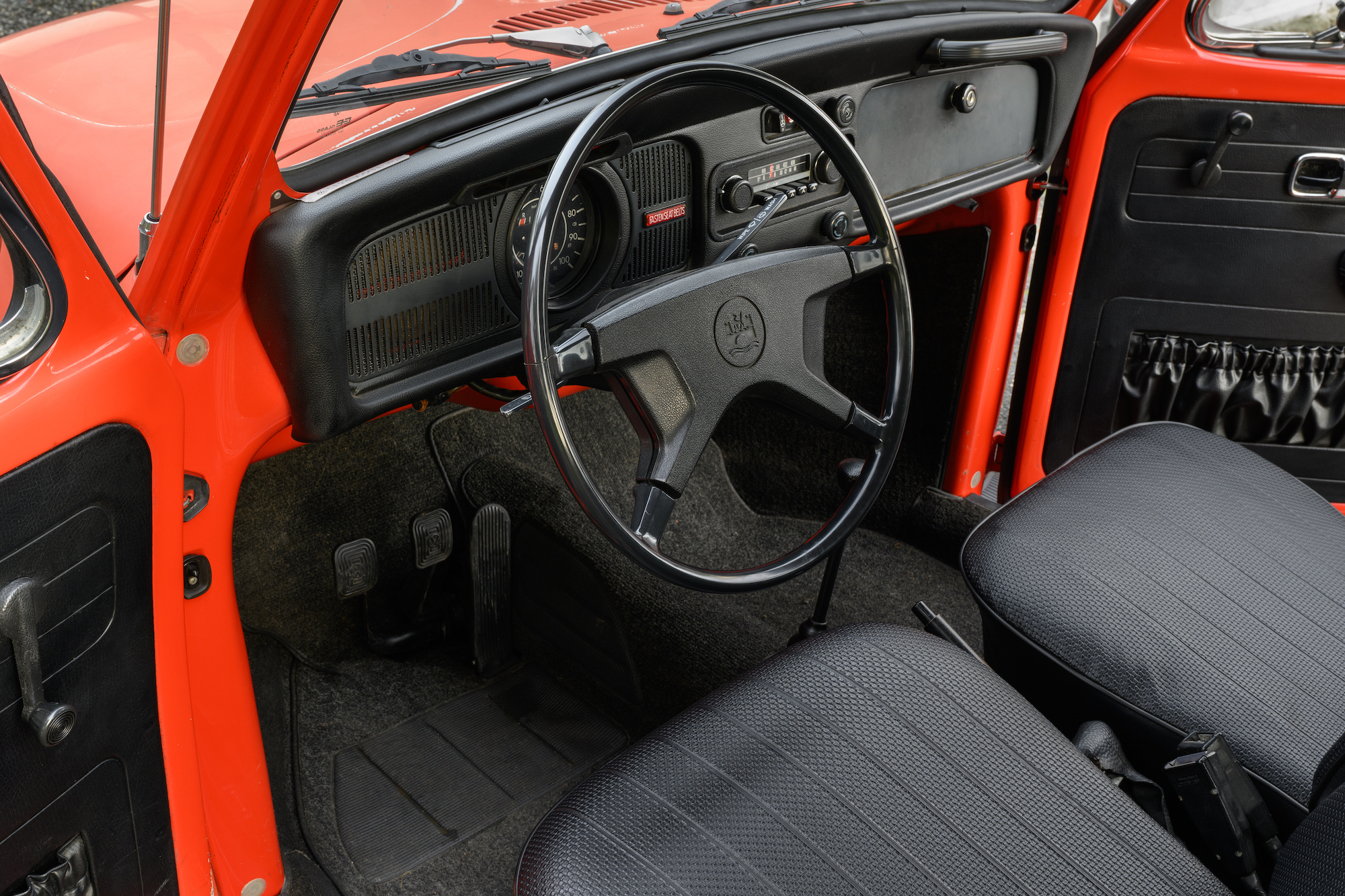 1971 VOLKSWAGEN BEETLE 1302 S