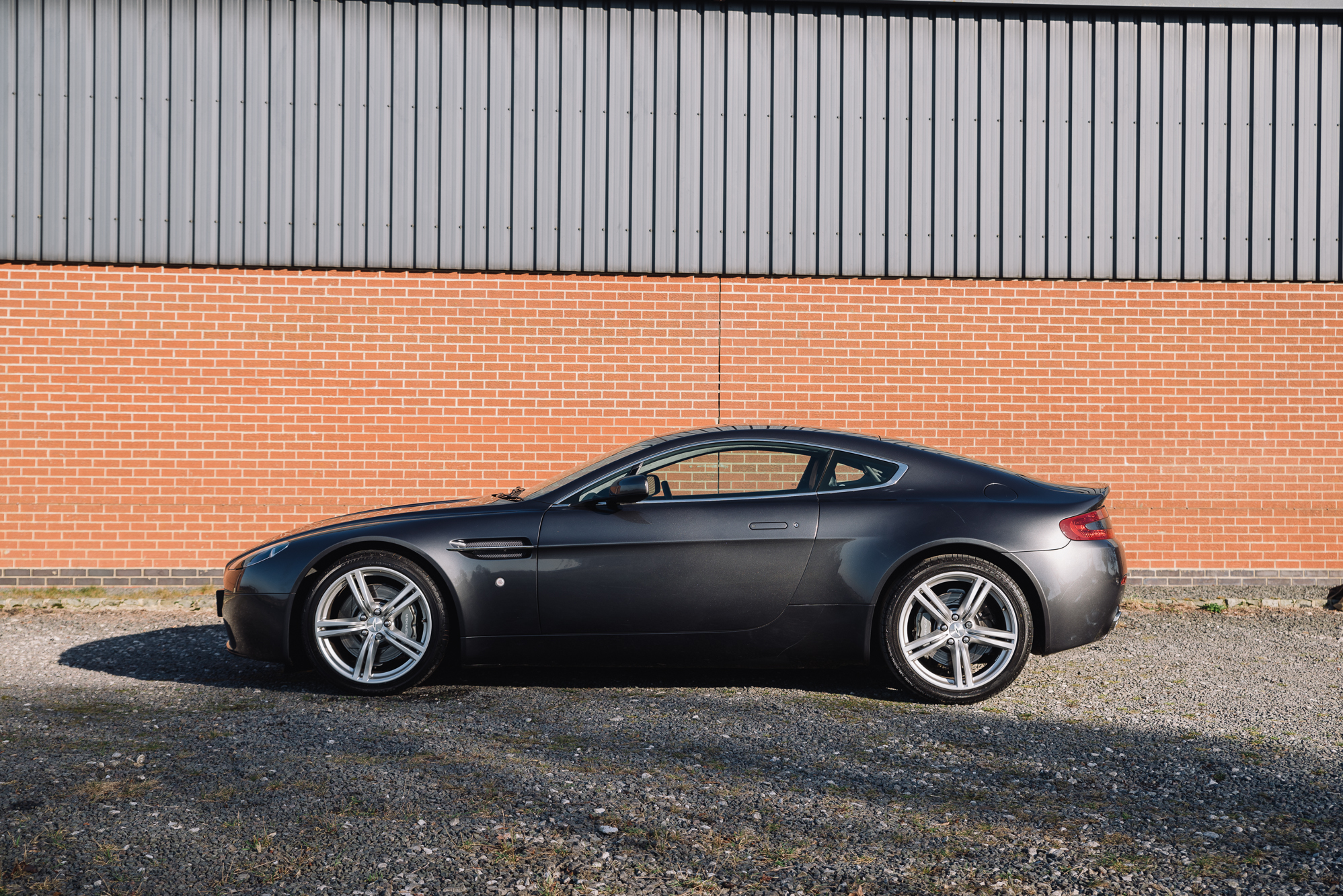 2008 ASTON MARTIN V8 VANTAGE - MANUAL