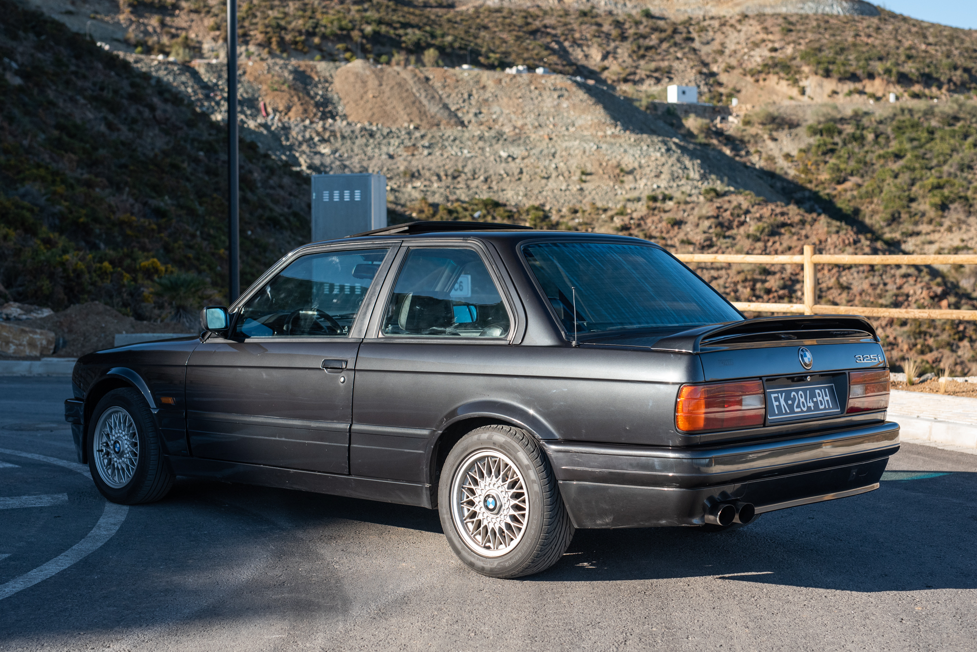 1990 BMW (E30) 325I SPORT