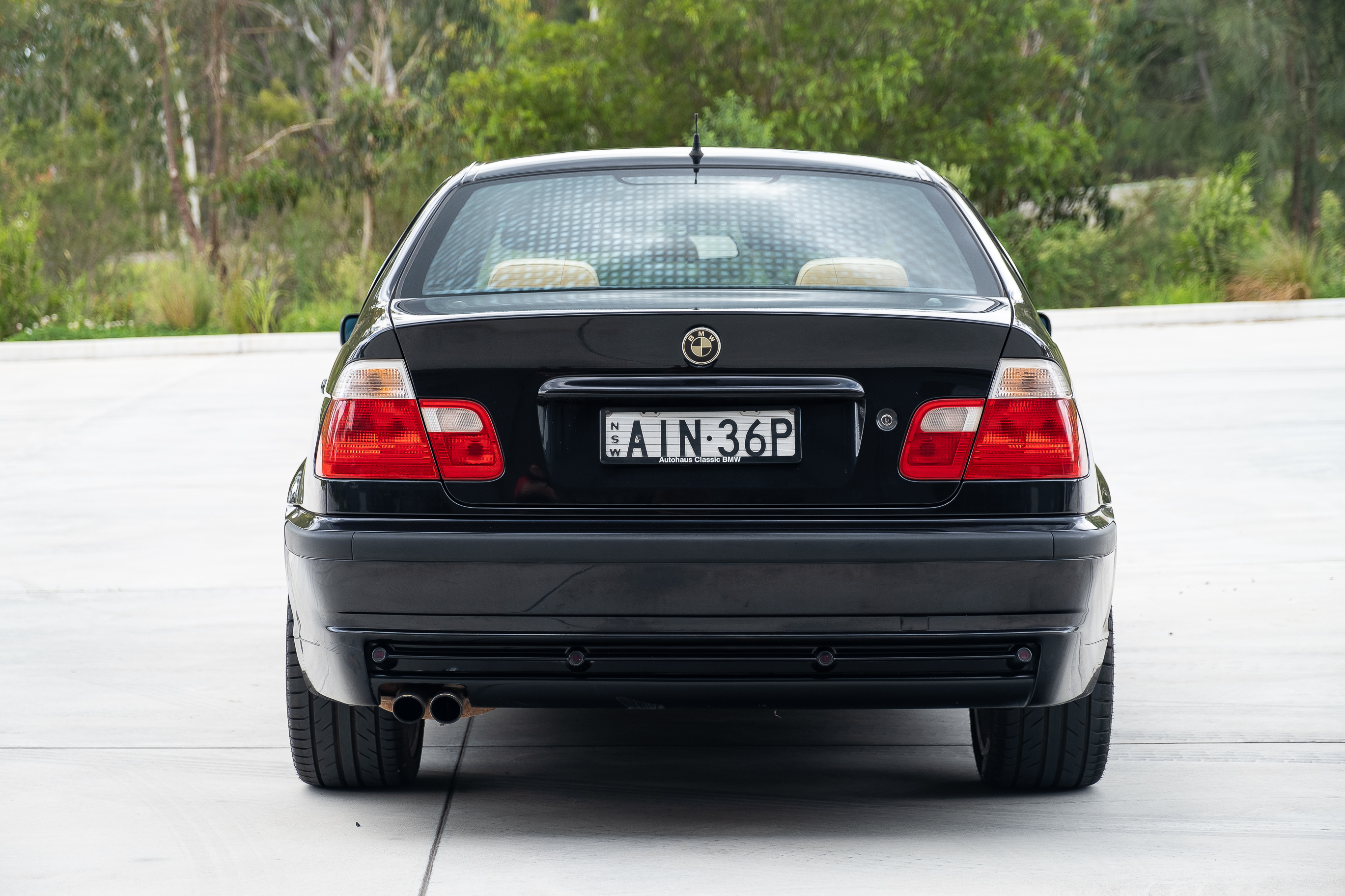 2000 BMW (E46) 323I SPORT