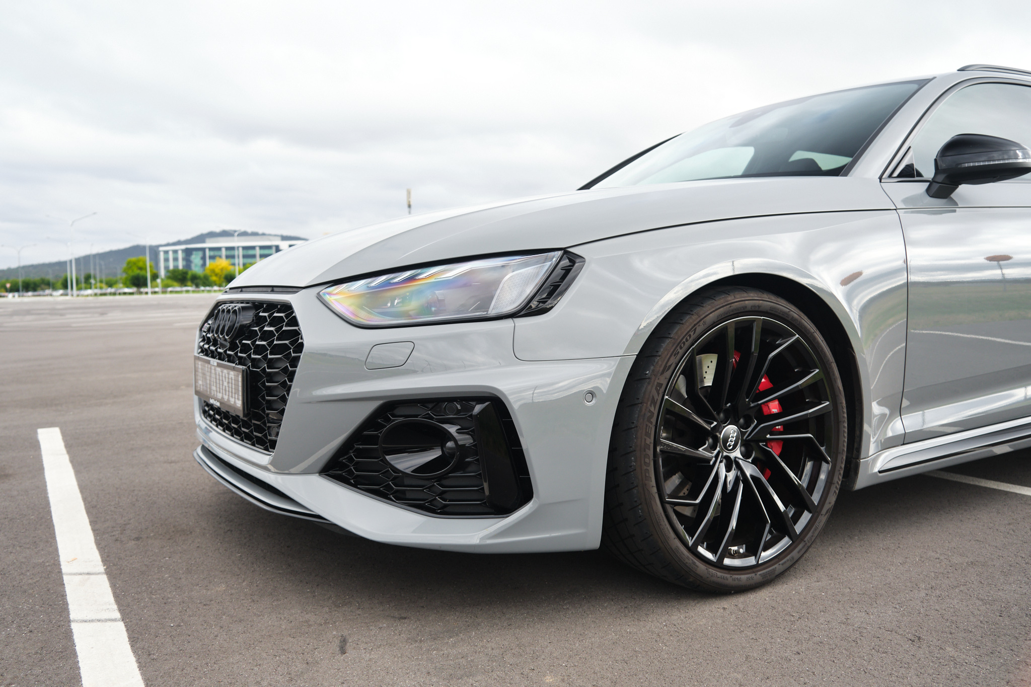 2020 AUDI RS4 AVANT