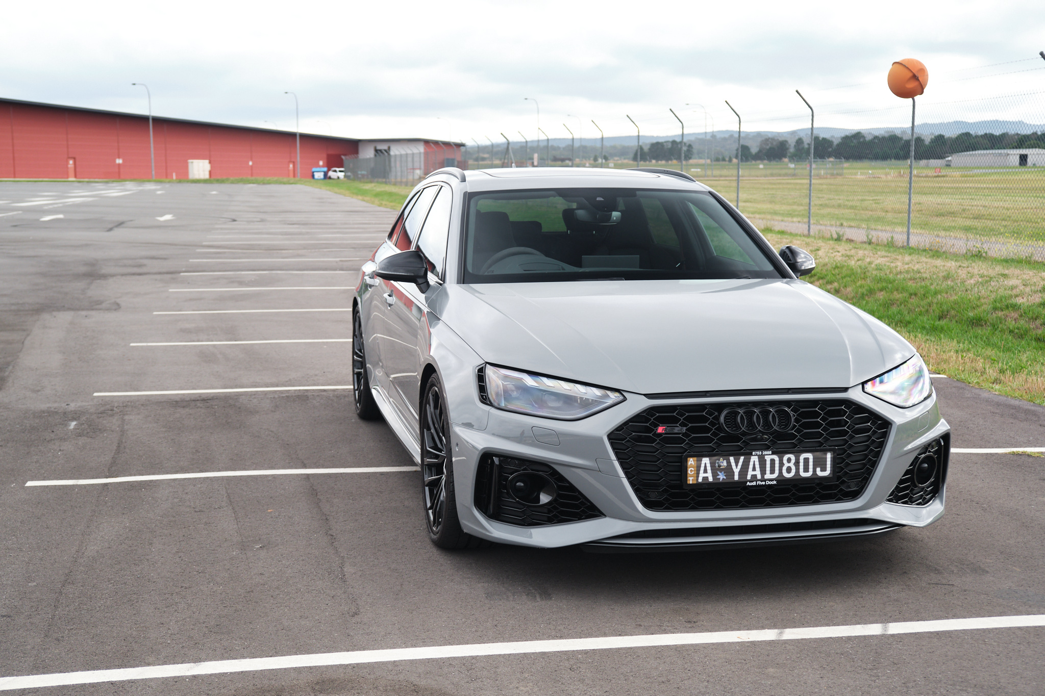 2020 AUDI RS4 AVANT