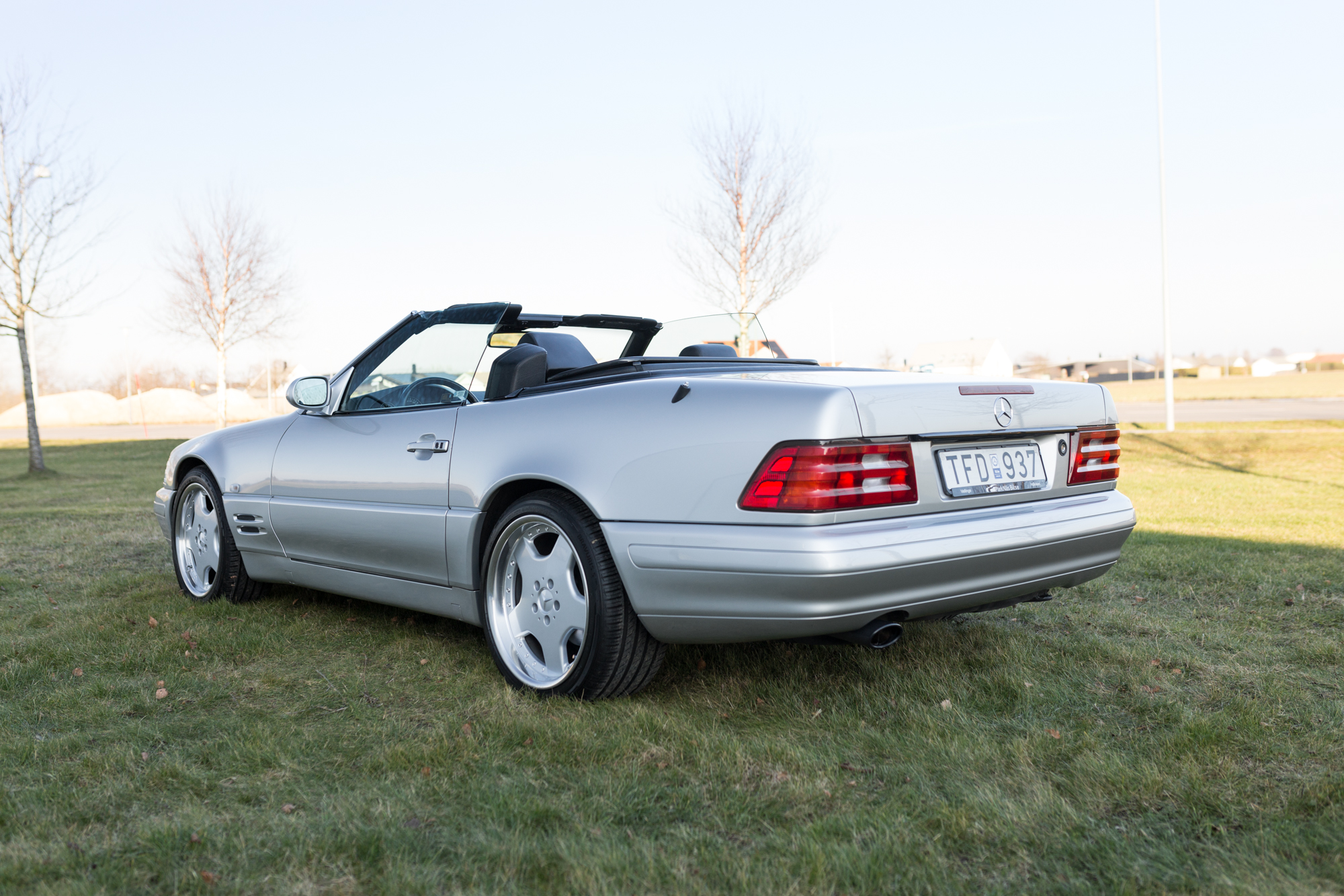 1999 MERCEDES-BENZ (R129) SL 320 for sale by auction in Vellinge, Sweden