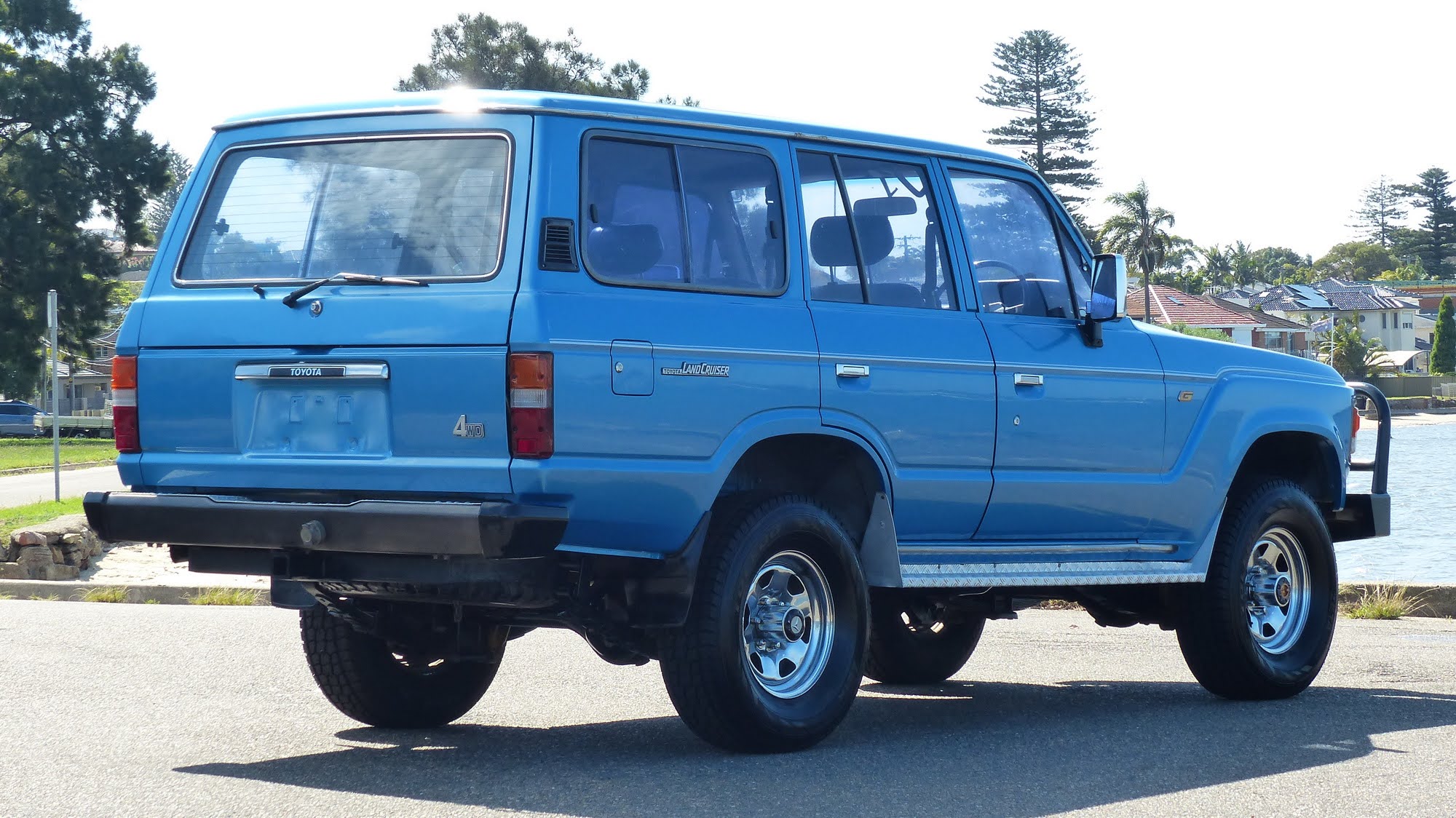 1984 TOYOTA HJ60 LAND CRUISER