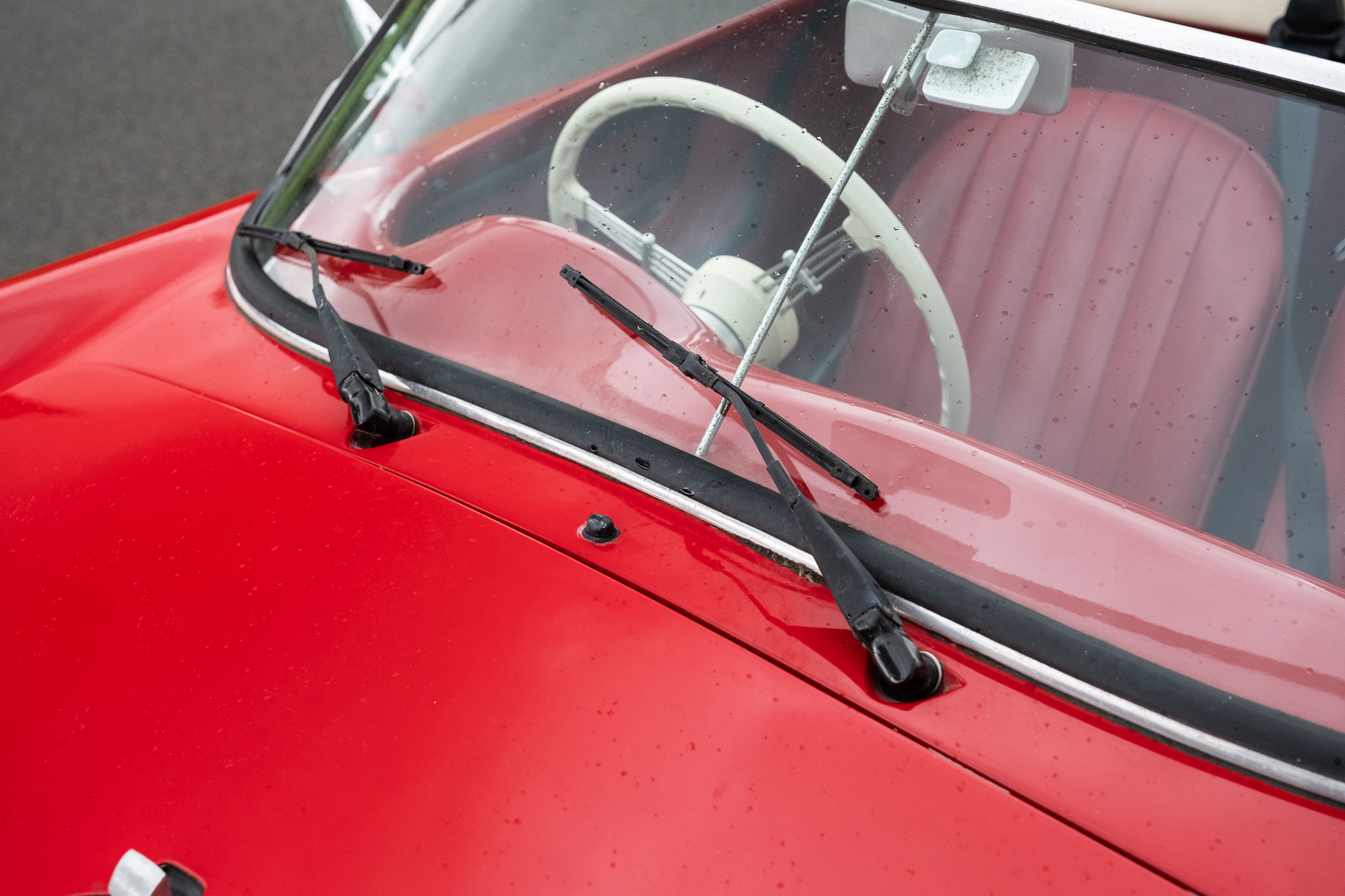 2009 CHAMONIX SPYDER 550S REPLICA