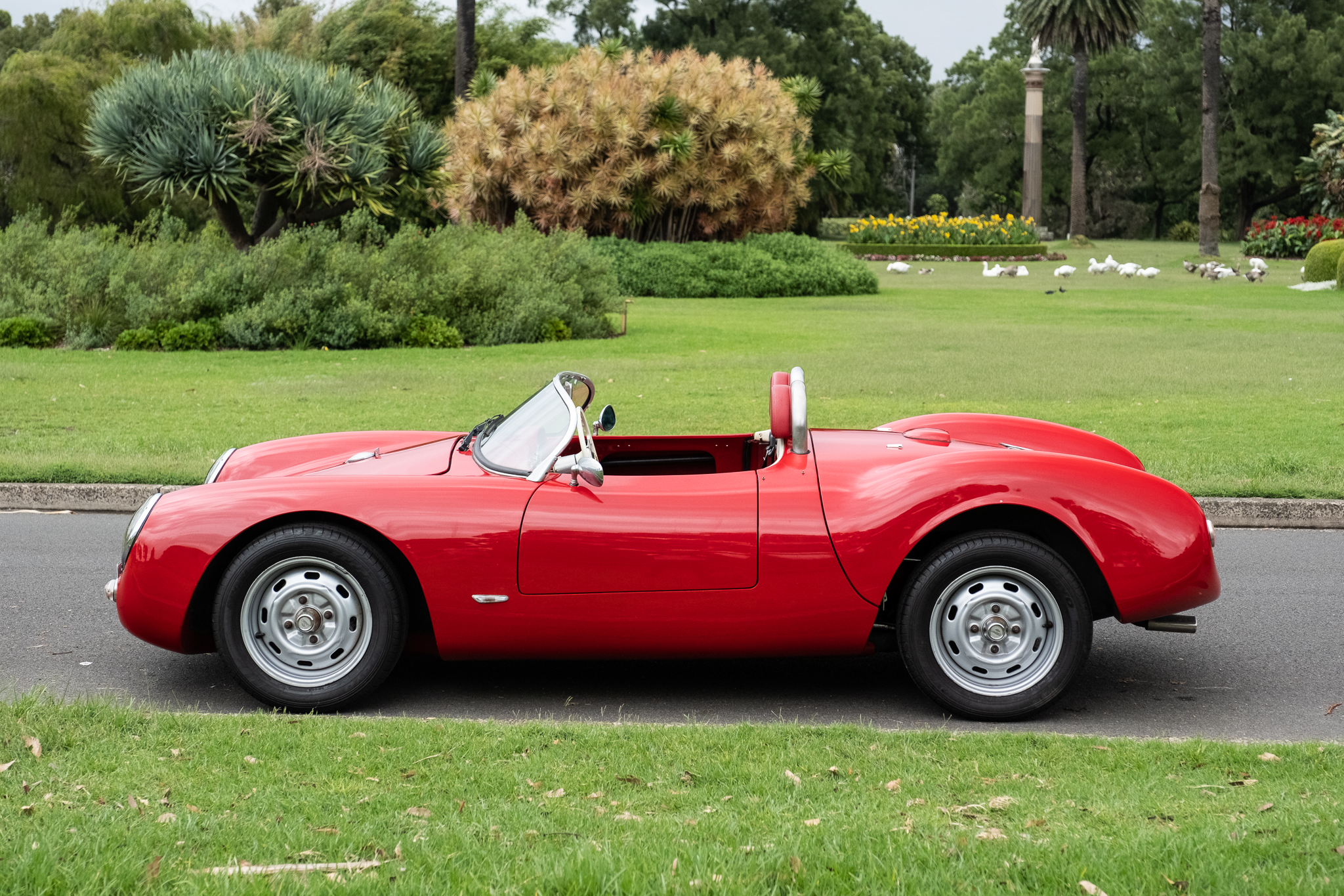 2009 CHAMONIX SPYDER 550S REPLICA