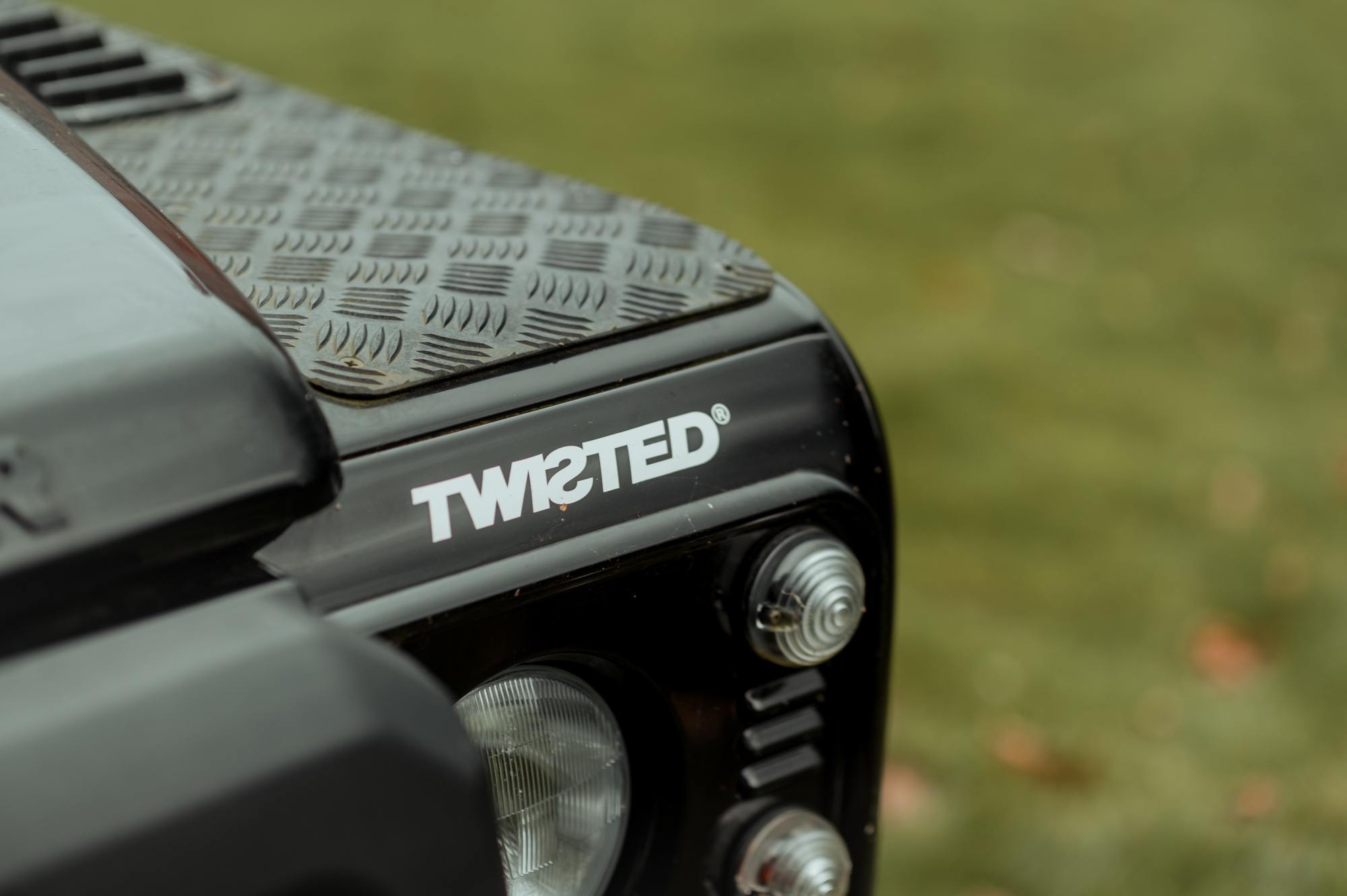 2015 LAND ROVER DEFENDER 90 XS 'TWISTED' - 2,473 MILES