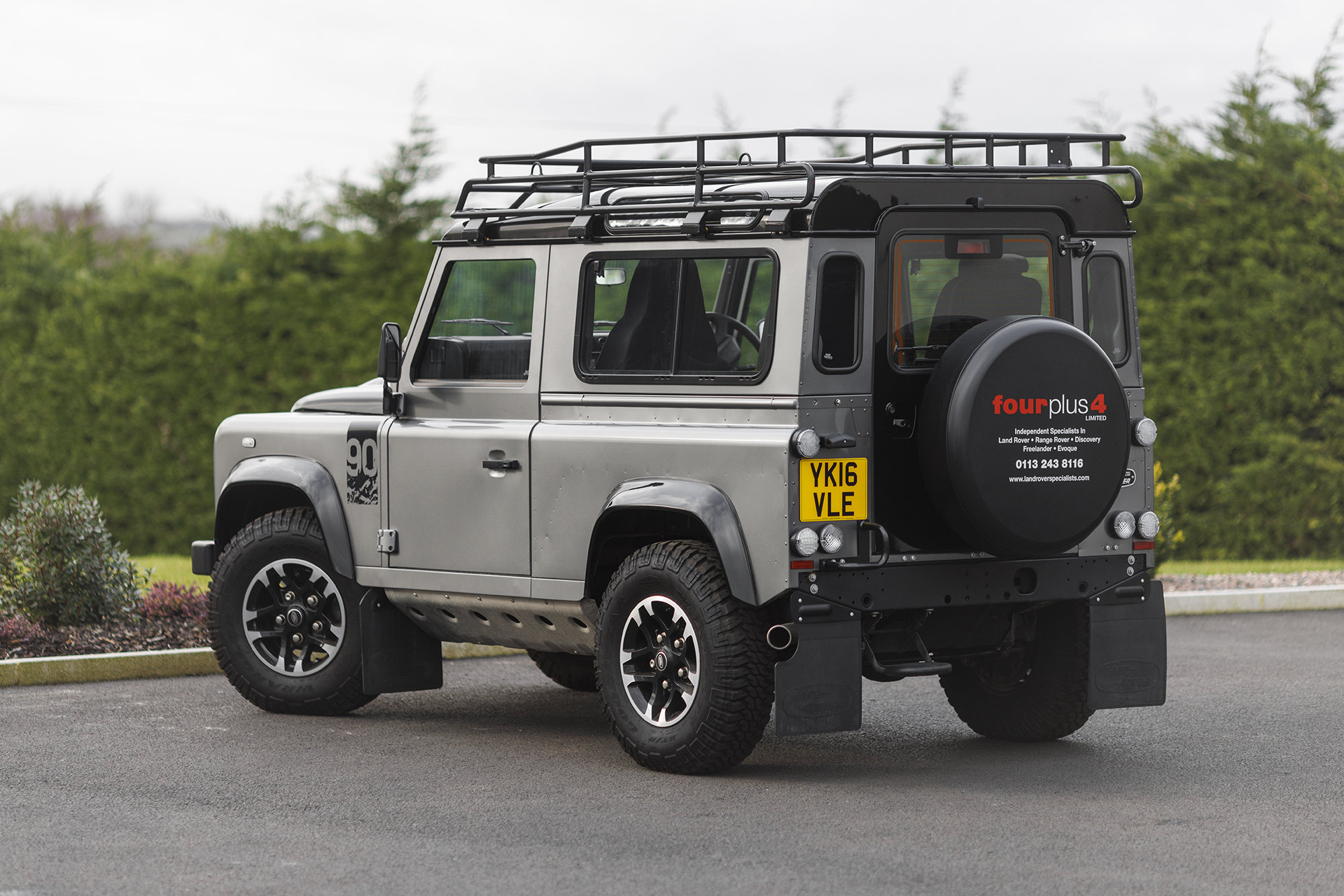 2016 LAND ROVER DEFENDER 90 ADVENTURE - 701 MILES