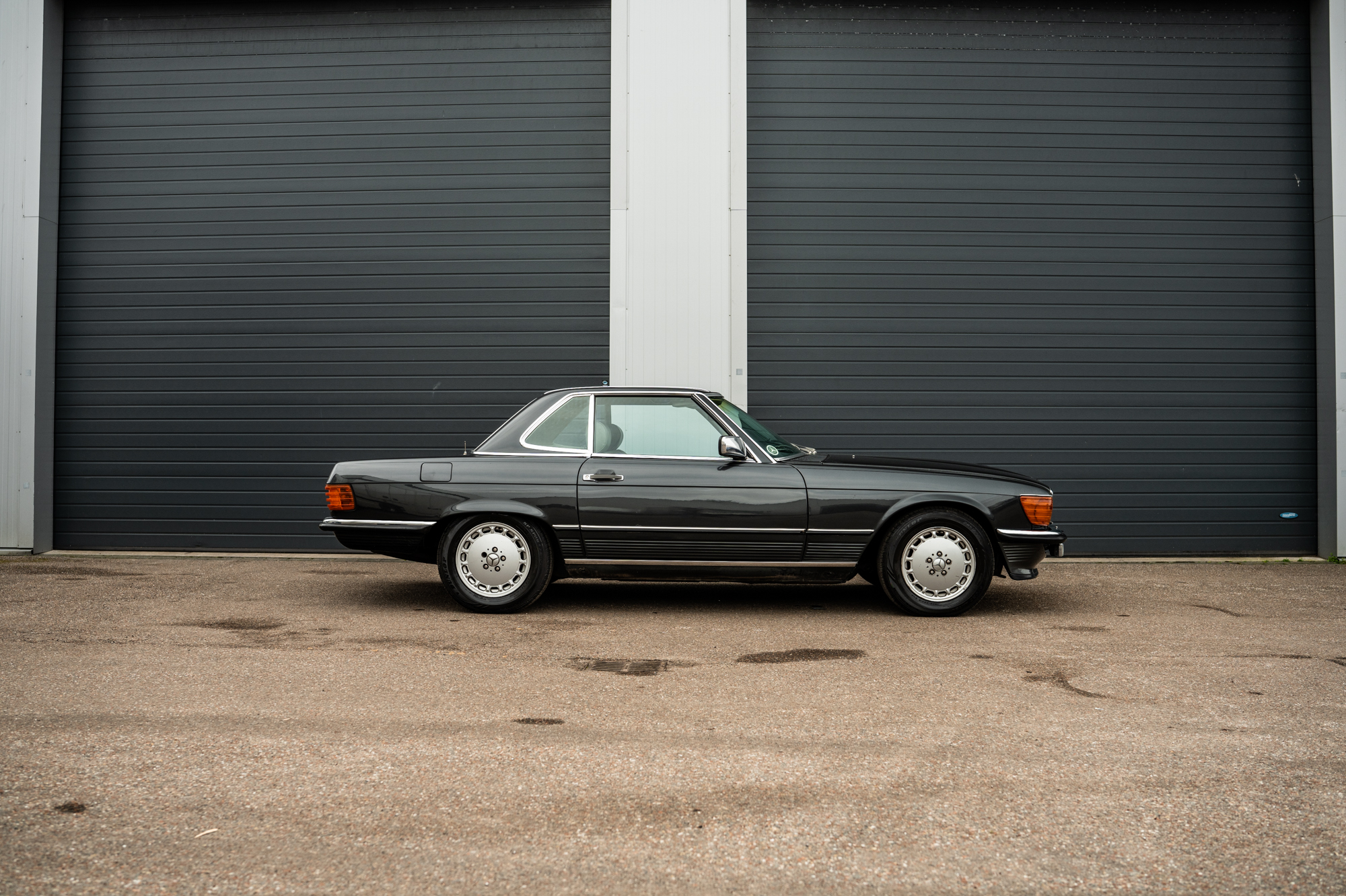1987 MERCEDES-BENZ (R107) 500 SL for sale by auction in Rotterdam ...