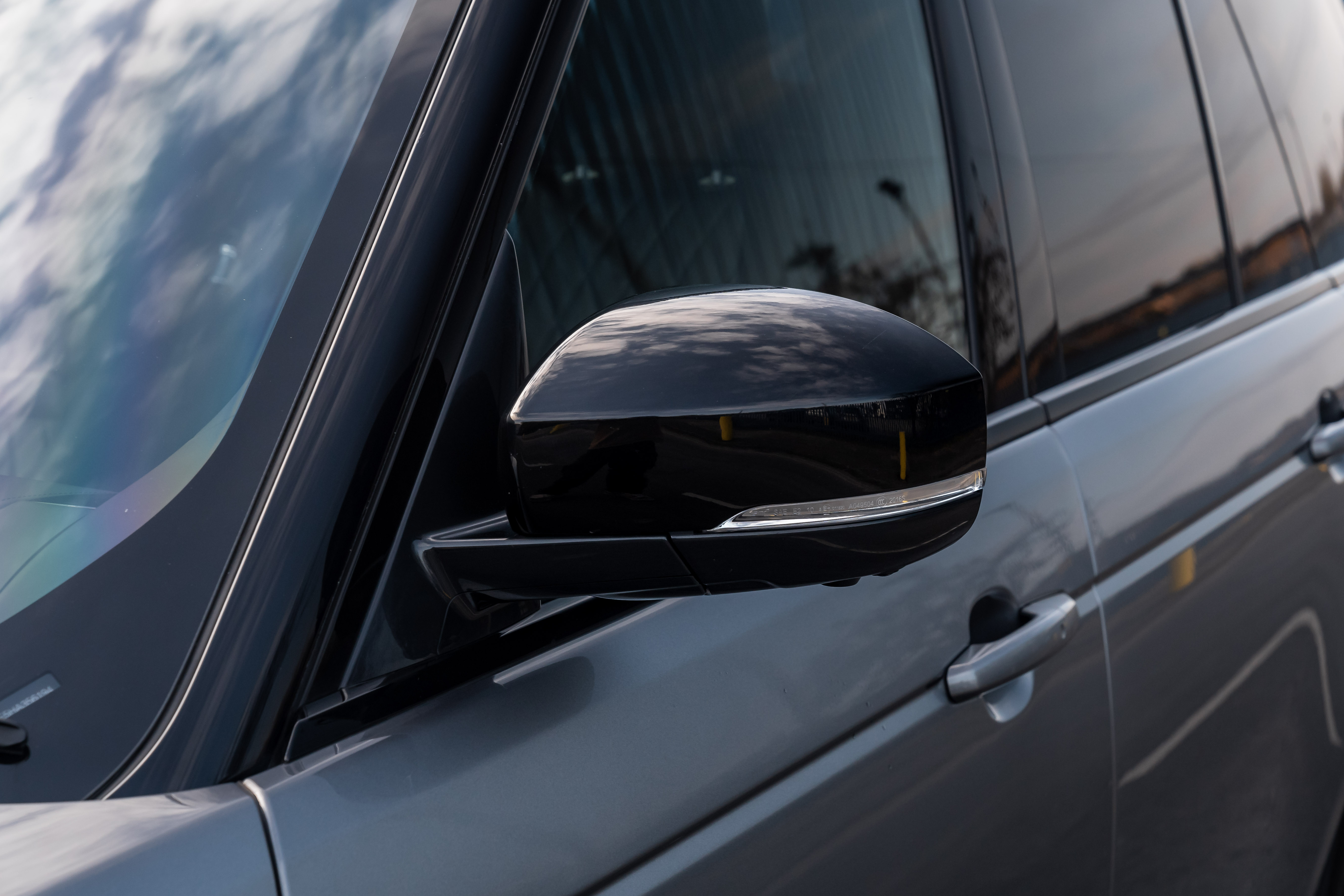 2017 RANGE ROVER SV AUTOBIOGRAPHY 5.0 V8 - 15,927 MILES