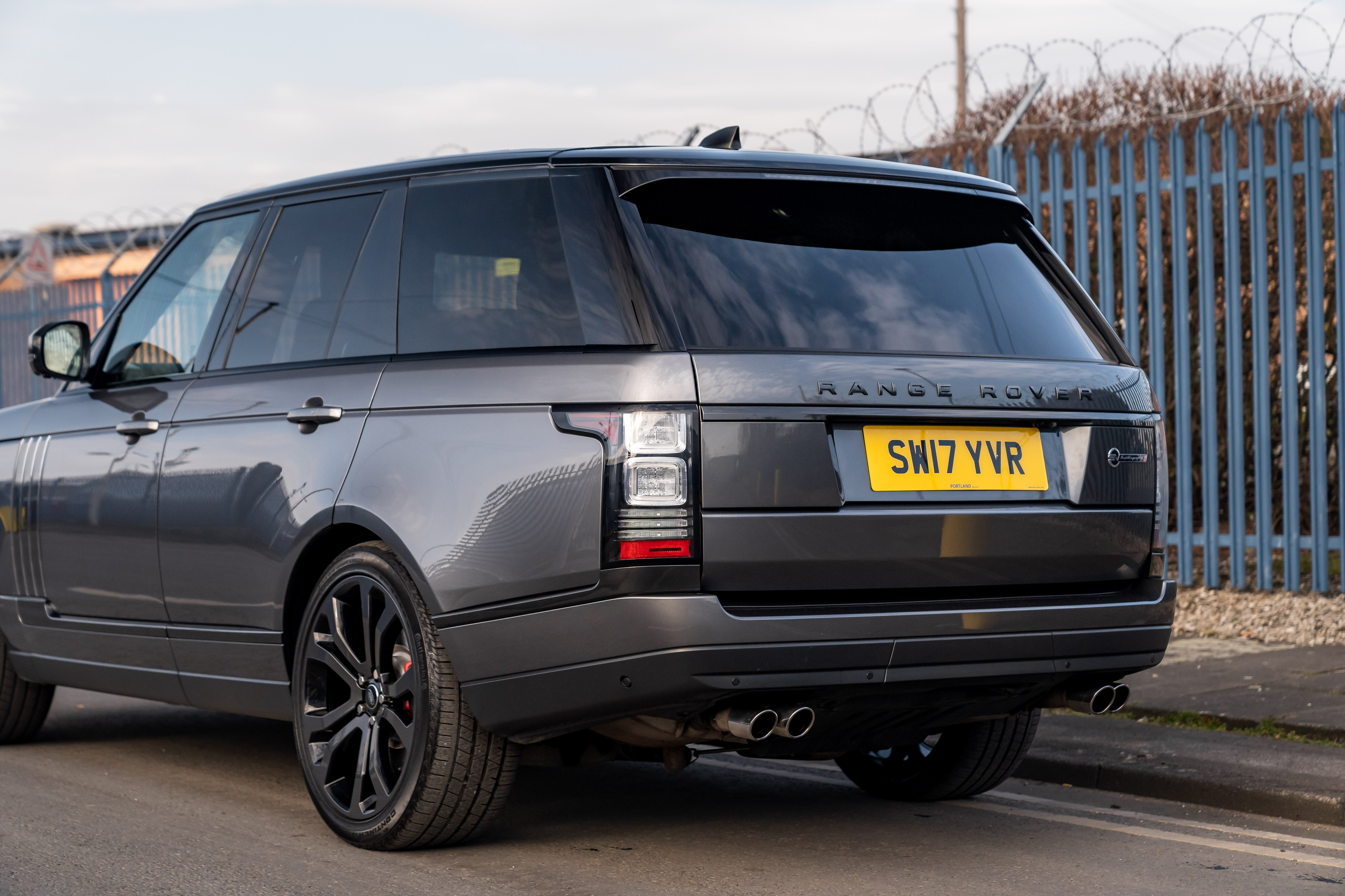 2017 RANGE ROVER SV AUTOBIOGRAPHY 5.0 V8 - 15,927 MILES