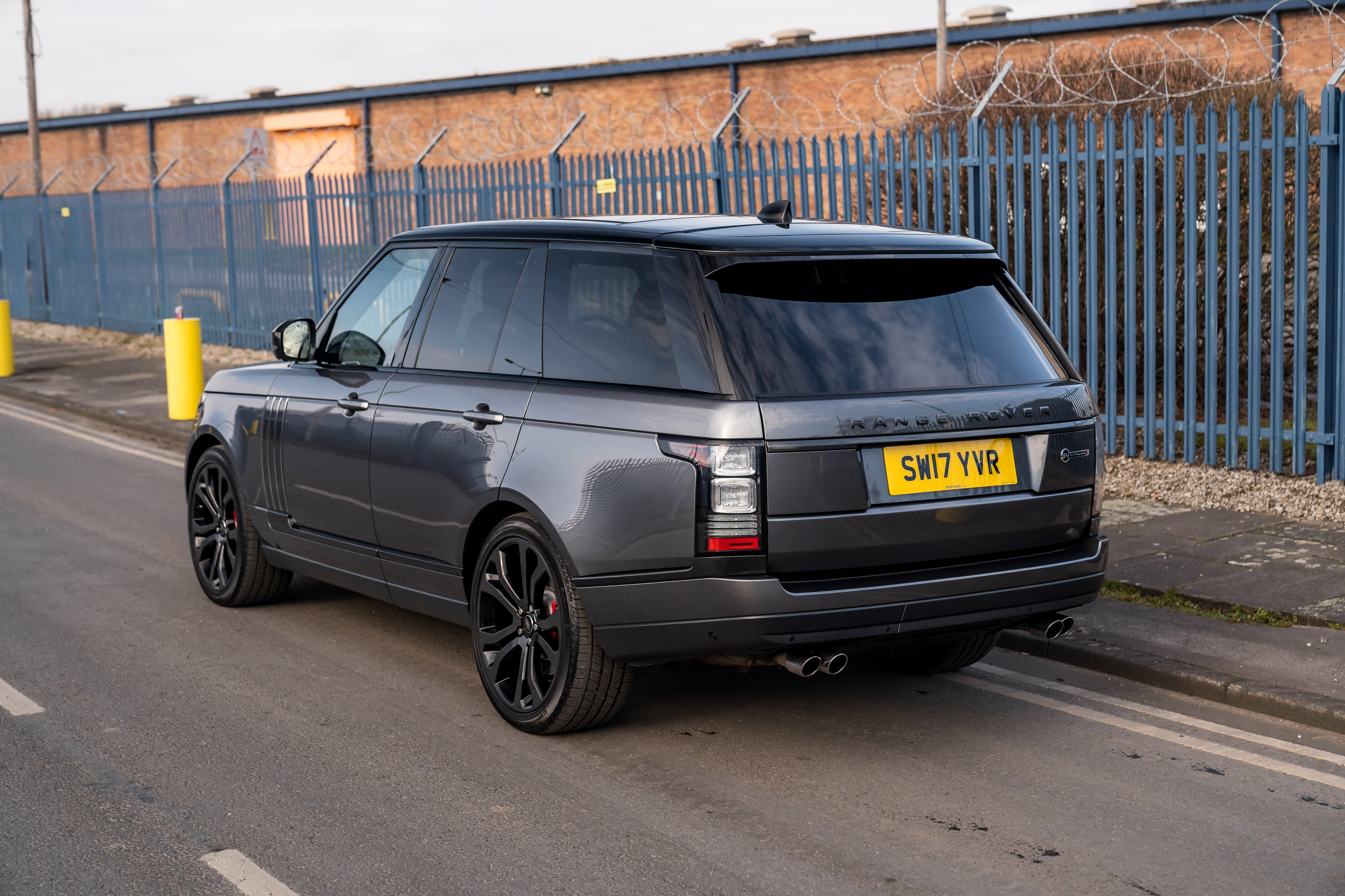 2017 RANGE ROVER SV AUTOBIOGRAPHY 5.0 V8 - 15,927 MILES