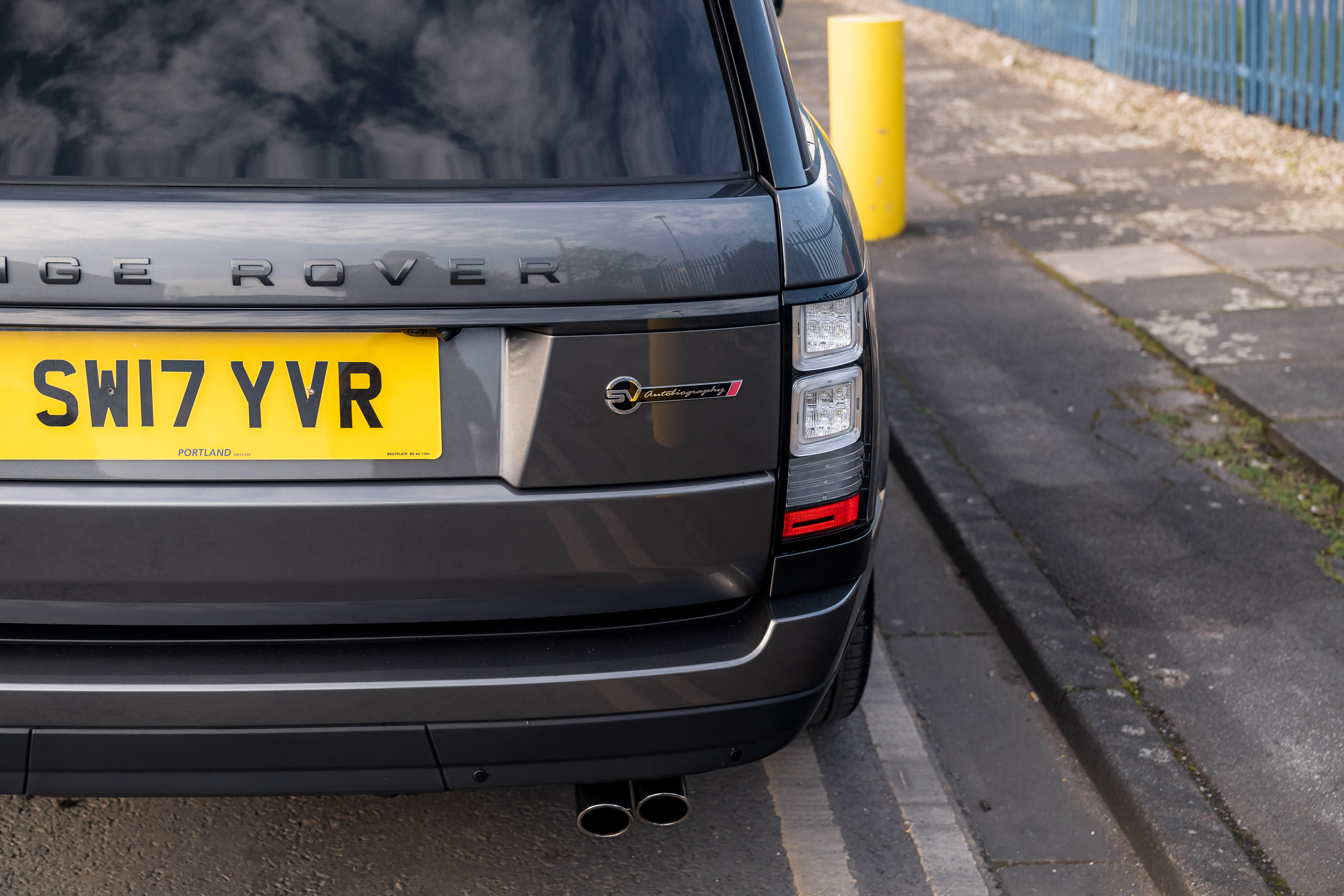 2017 RANGE ROVER SV AUTOBIOGRAPHY 5.0 V8 - 15,927 MILES