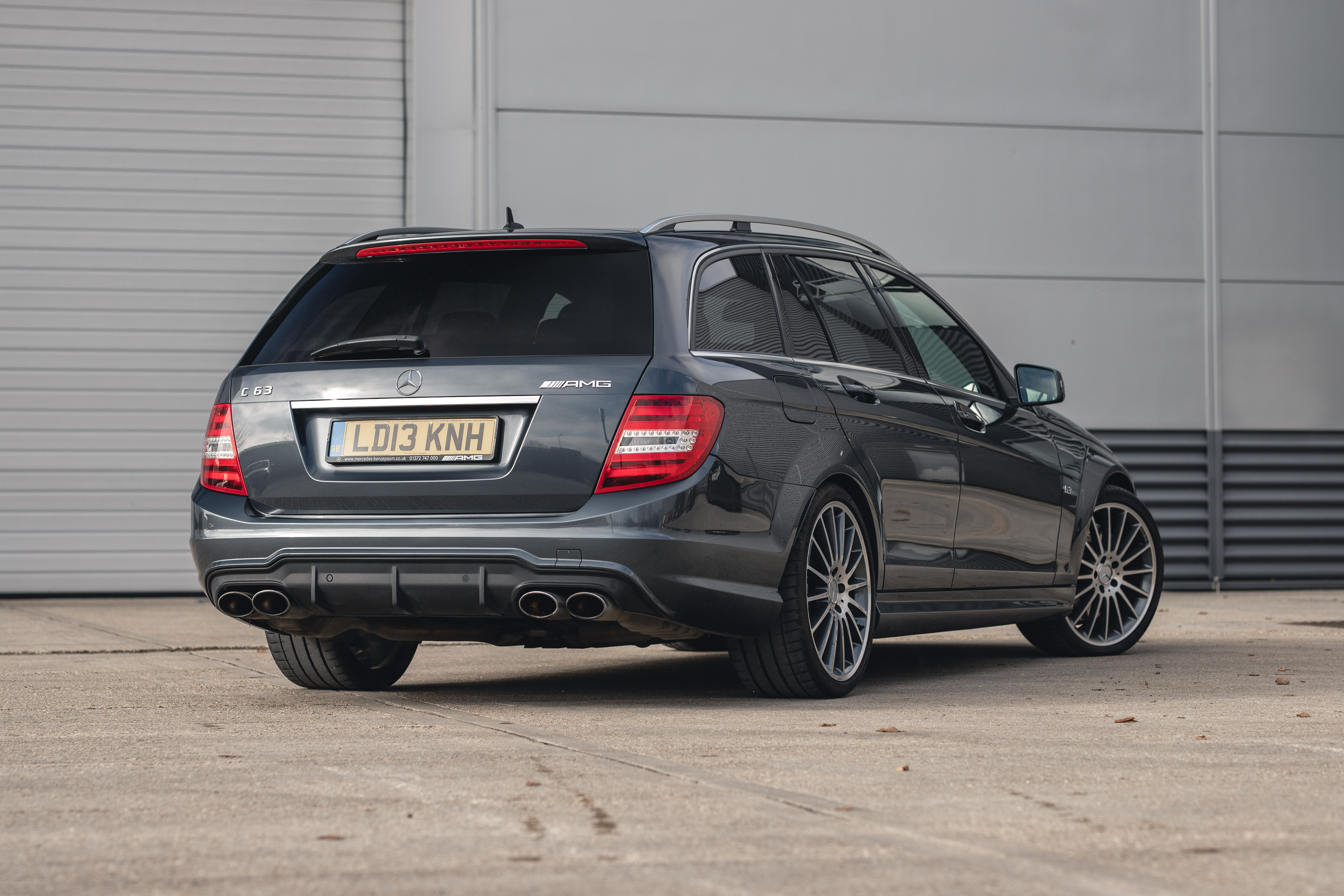 2013 MERCEDES-BENZ (W204) C63 AMG ESTATE