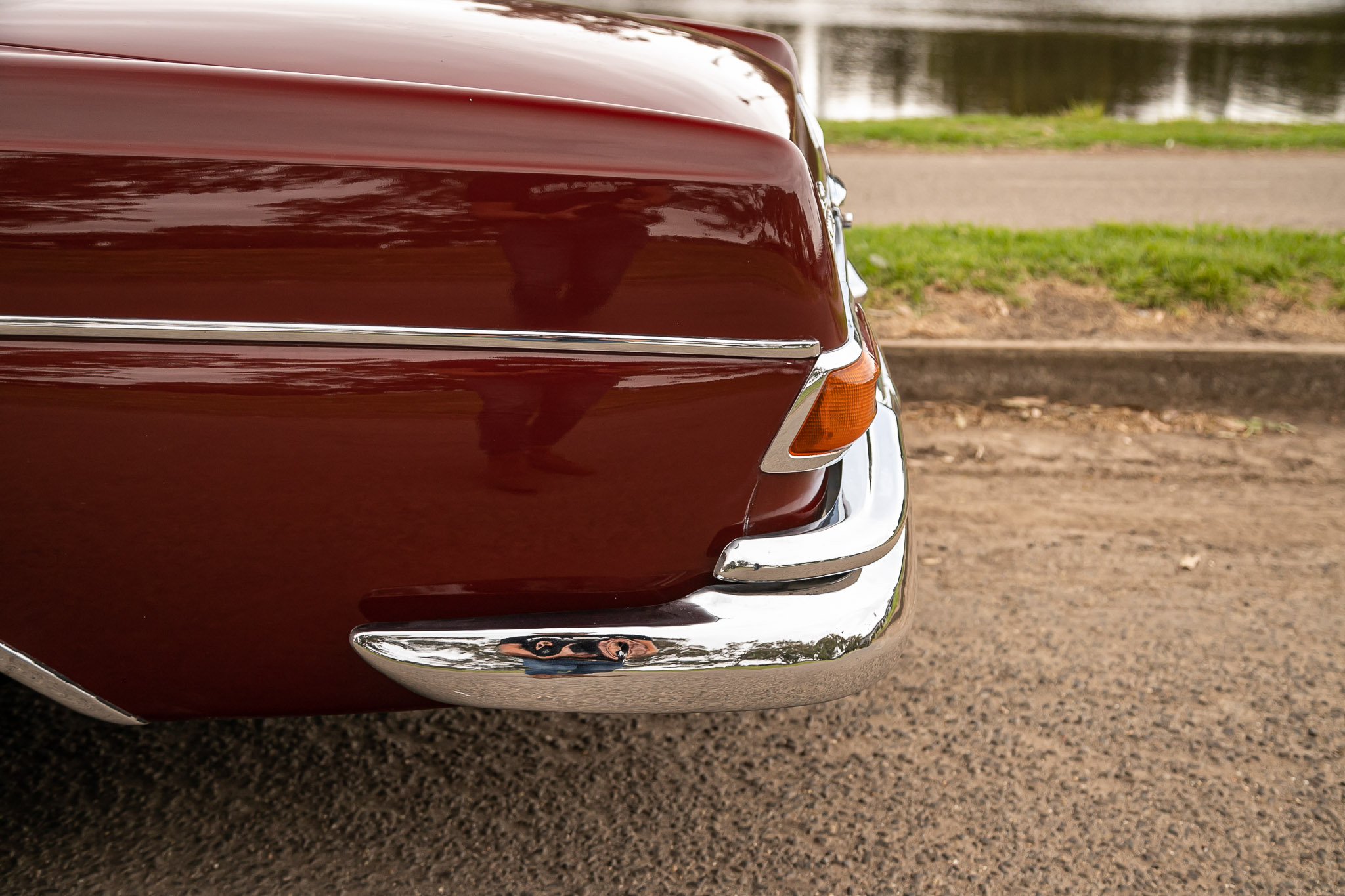 1967 MERCEDES-BENZ (W112) 300SE COUPE