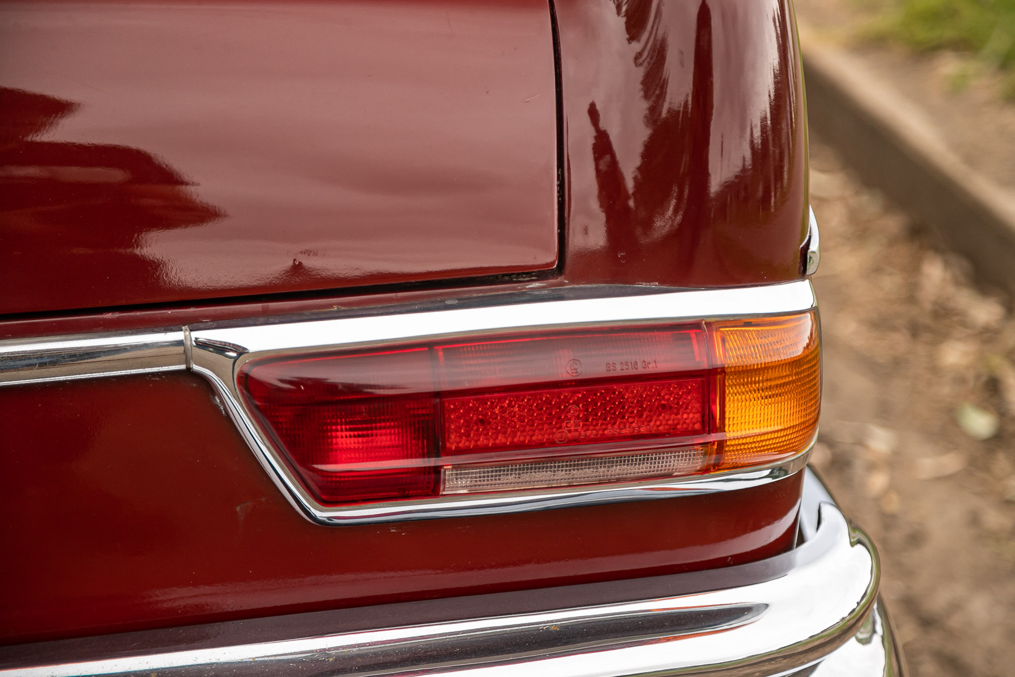 1967 MERCEDES-BENZ (W112) 300SE COUPE