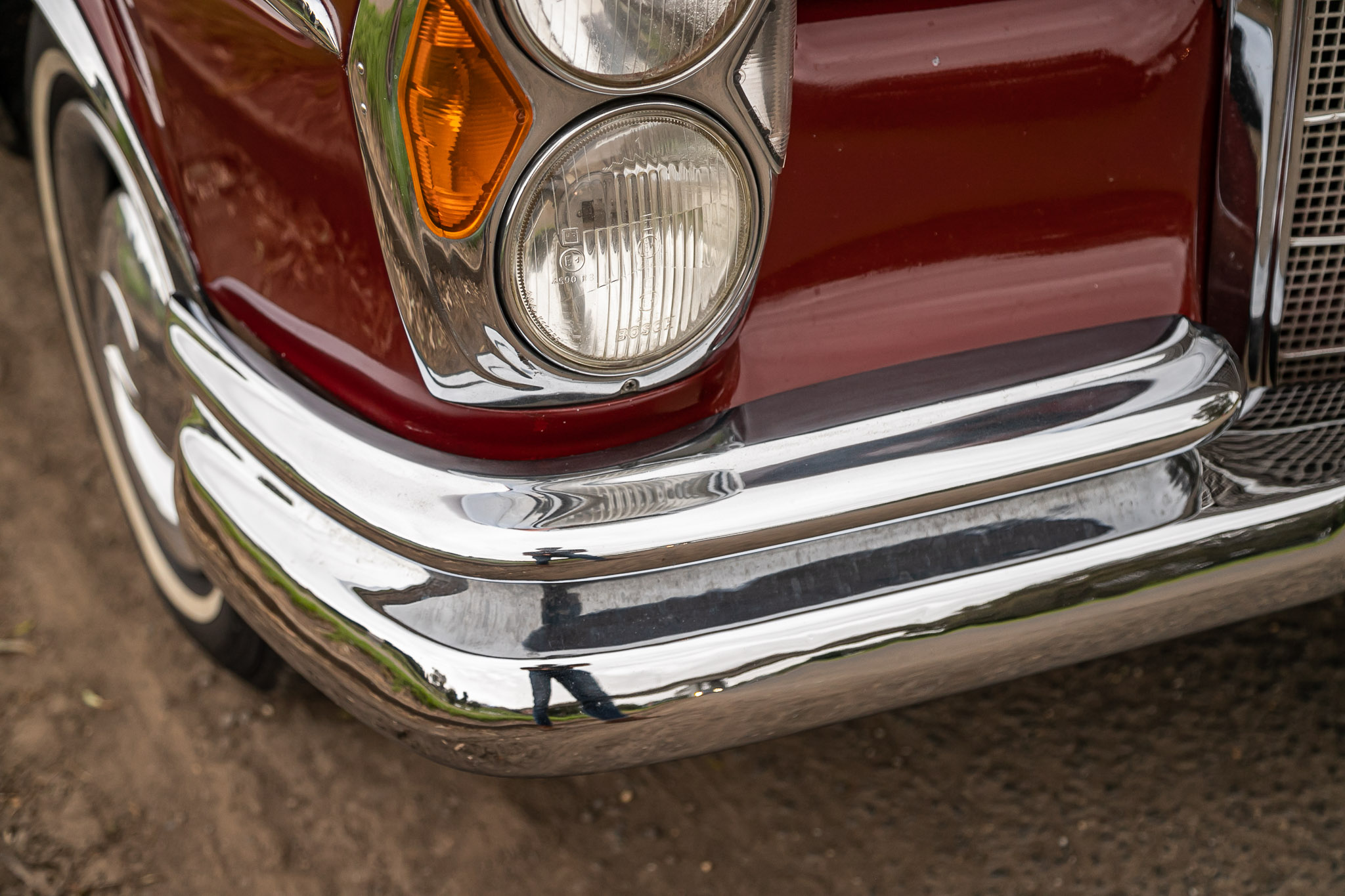 1967 MERCEDES-BENZ (W112) 300SE COUPE