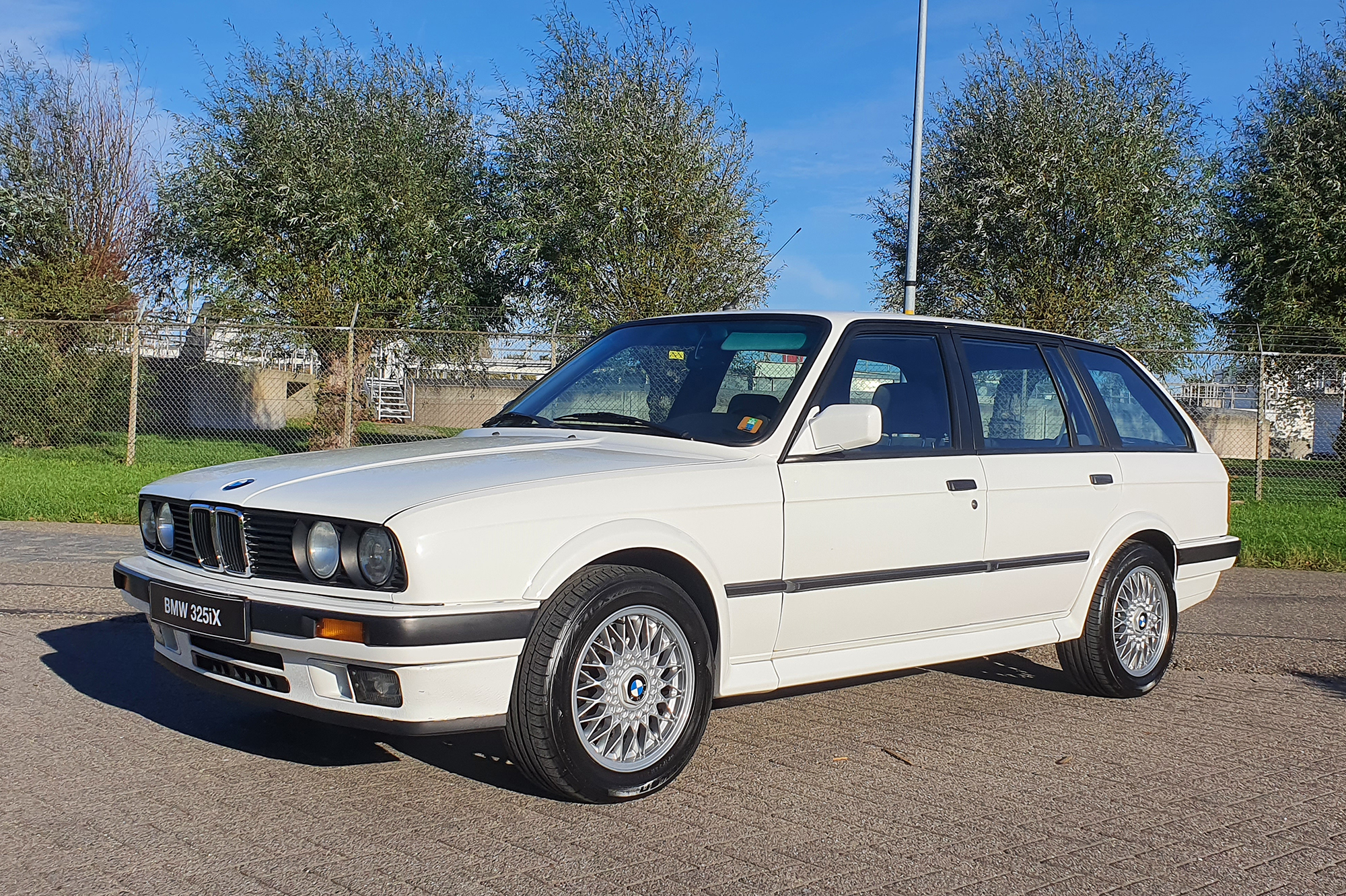1991 BMW (E30) 325IX TOURING