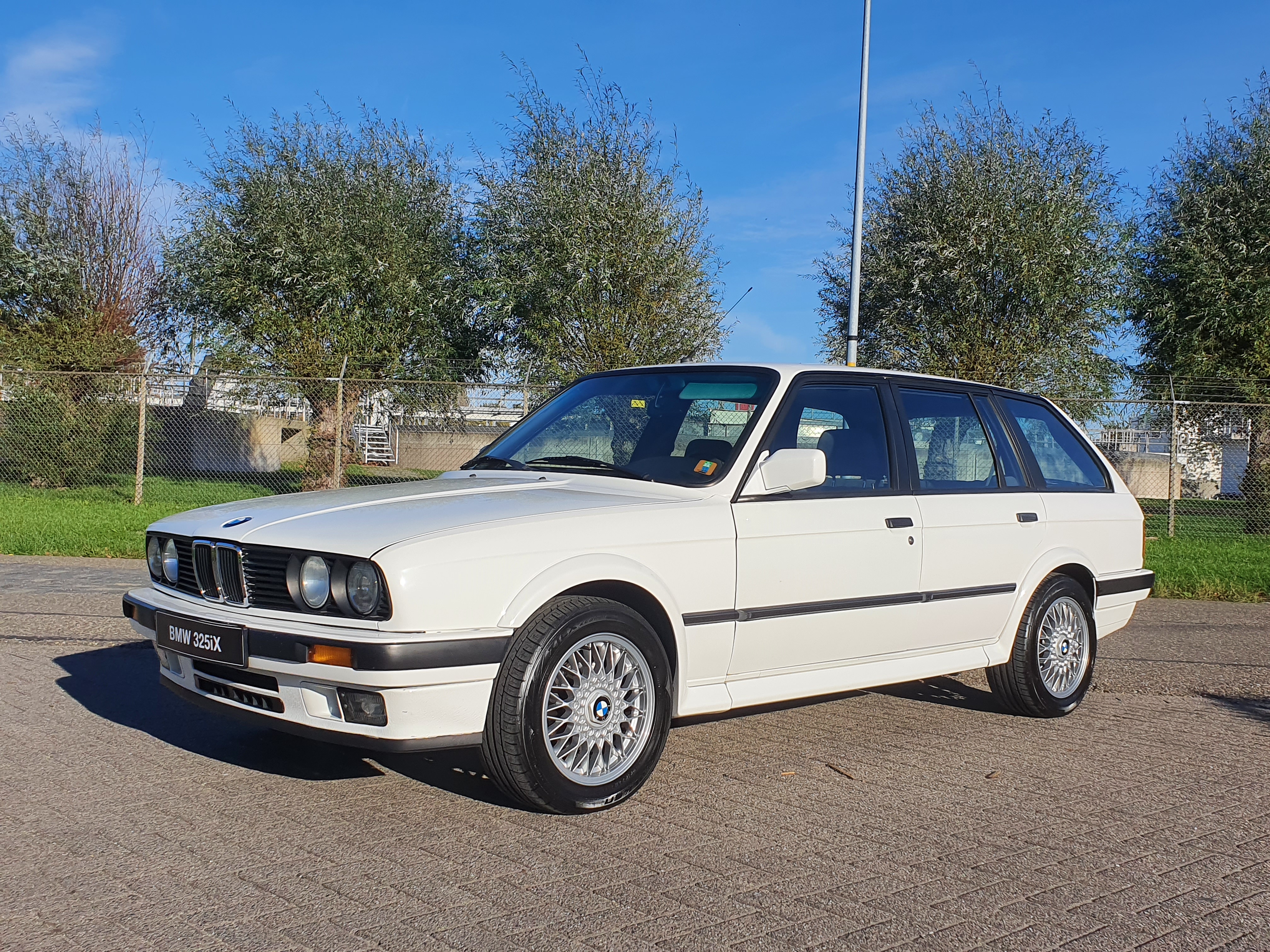 1991 BMW (E30) 325IX TOURING