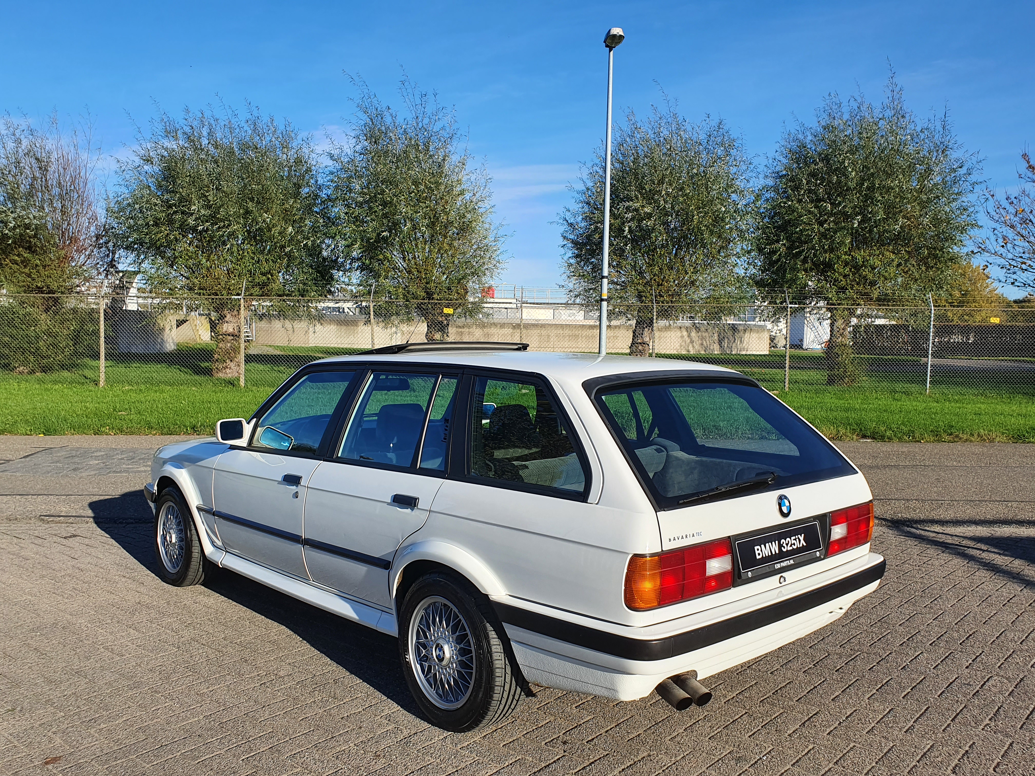 1991 BMW (E30) 325IX TOURING