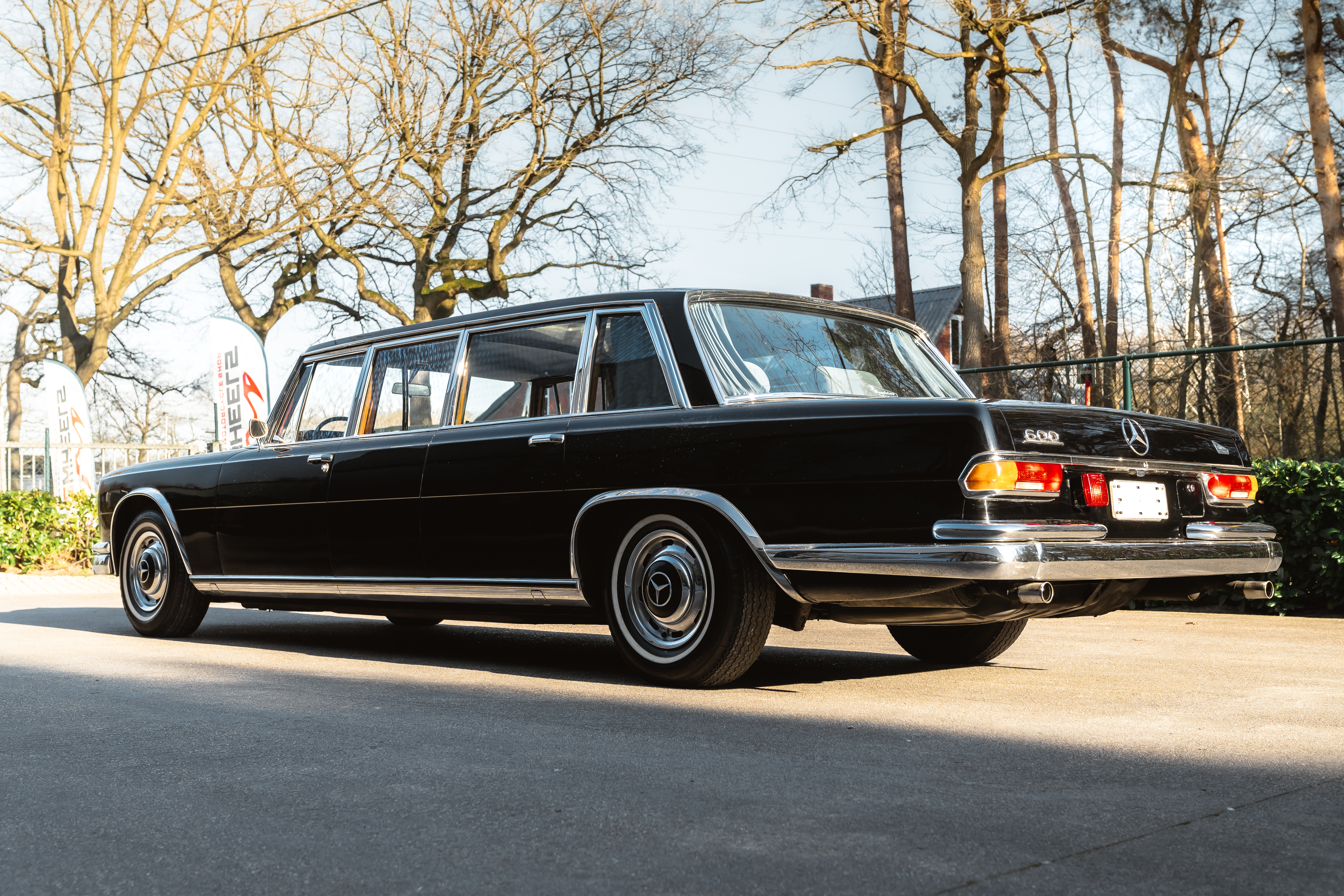 1964 MERCEDES-BENZ (W100) 600 PULLMAN