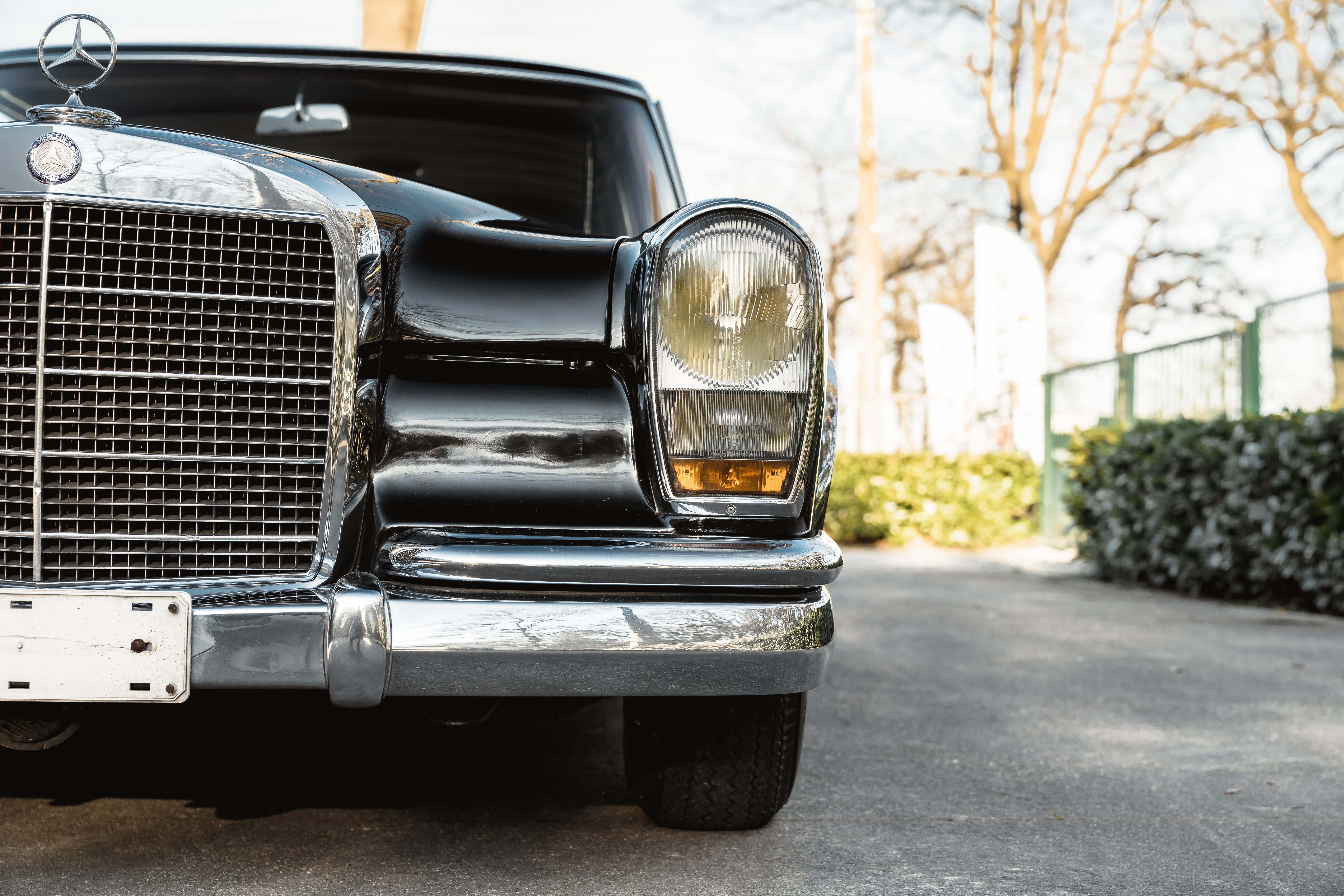 1964 MERCEDES-BENZ (W100) 600 PULLMAN