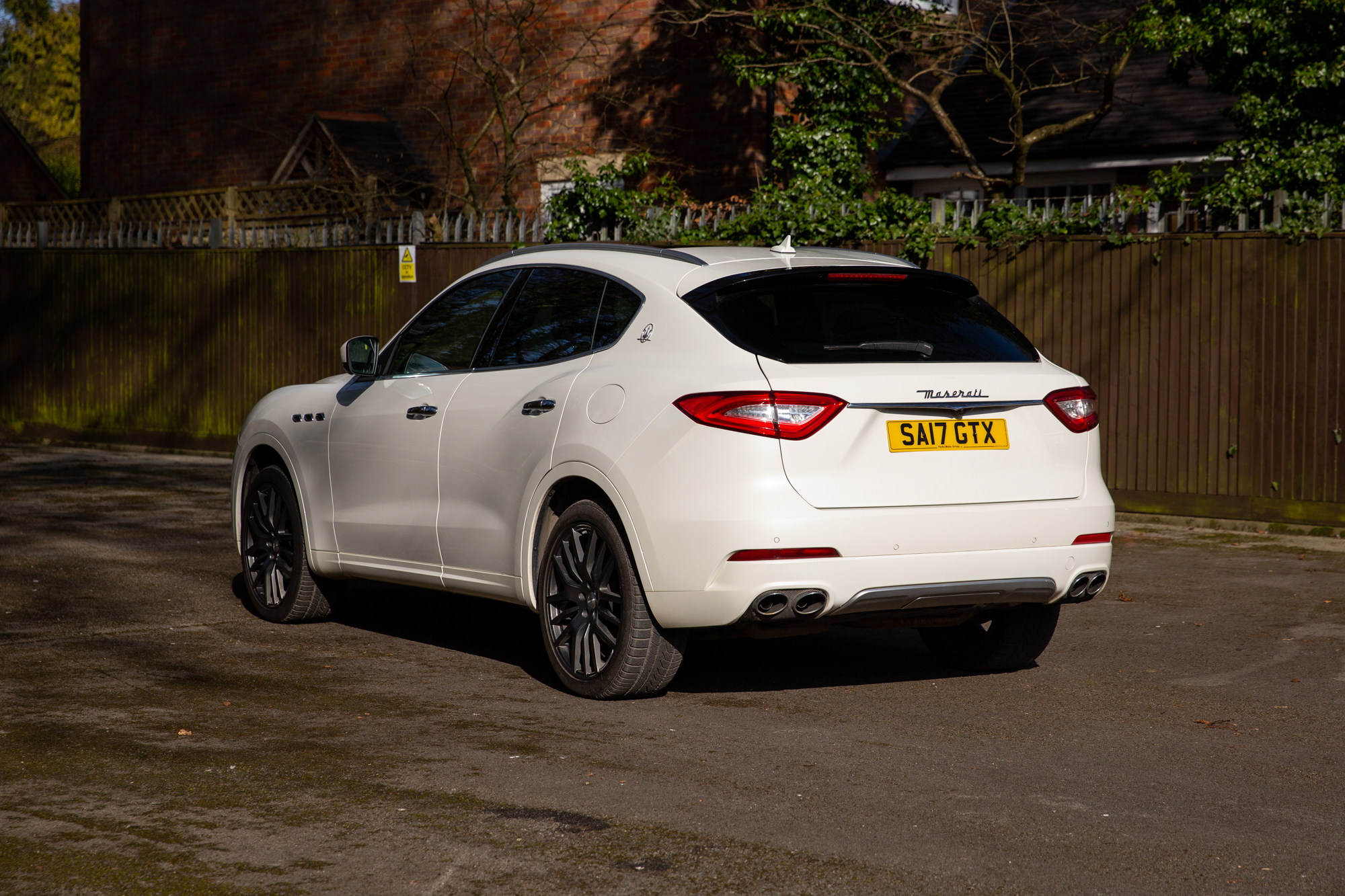 2017 MASERATI LEVANTE