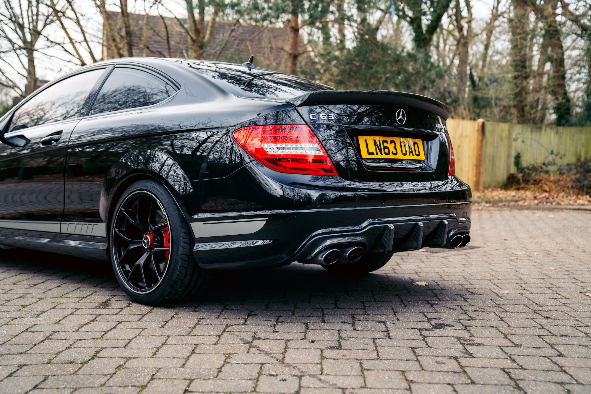 2013 MERCEDES-BENZ (W204) C63 AMG COUPE
