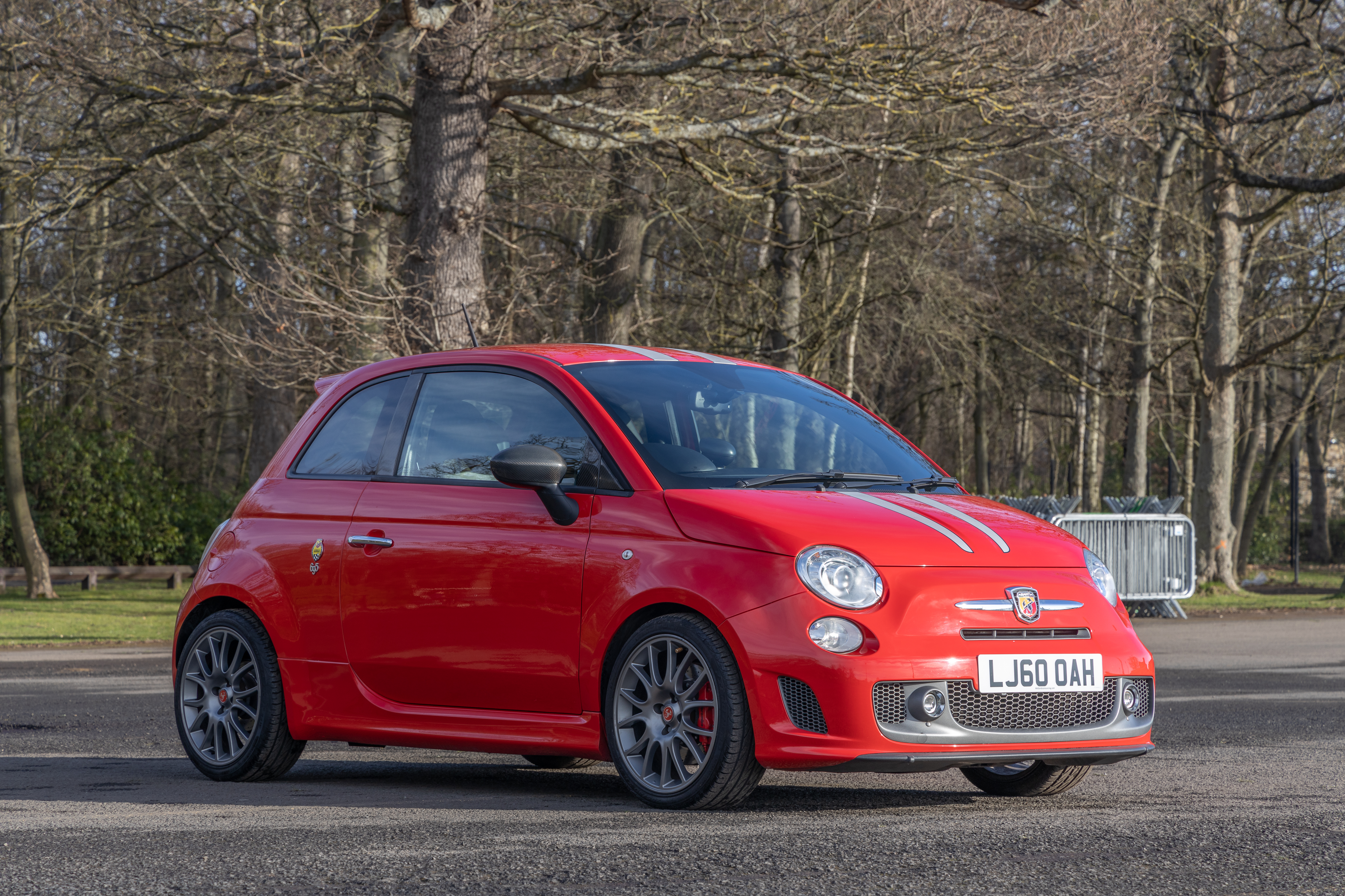2010 ABARTH 695 TRIBUTO FERRARI