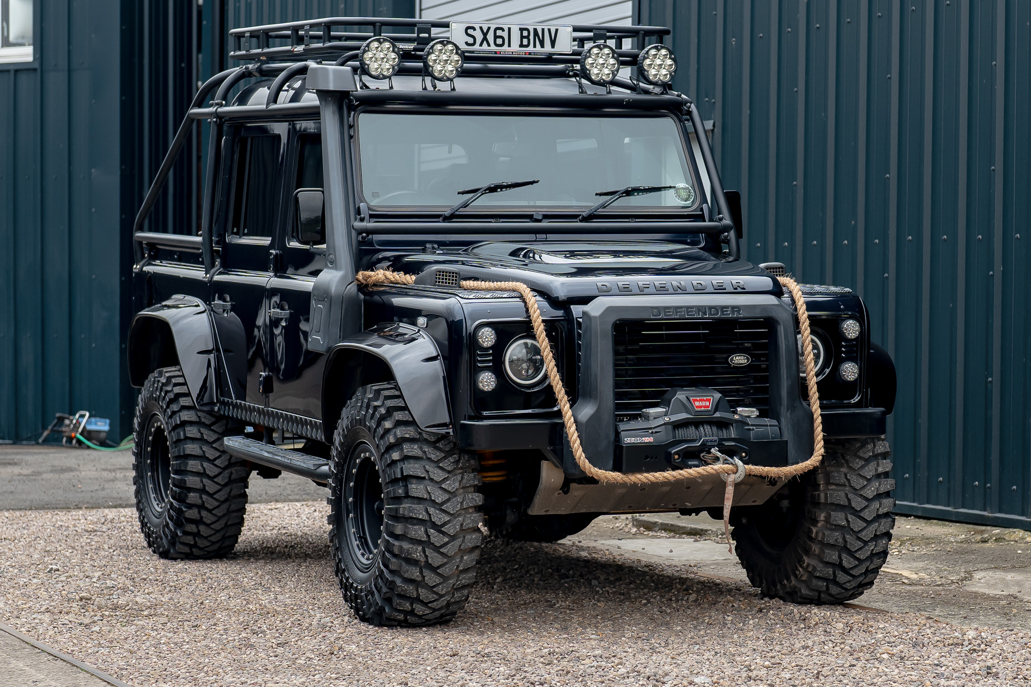 2011 LAND ROVER DEFENDER 110 XS - SPECTRE EVOCATION