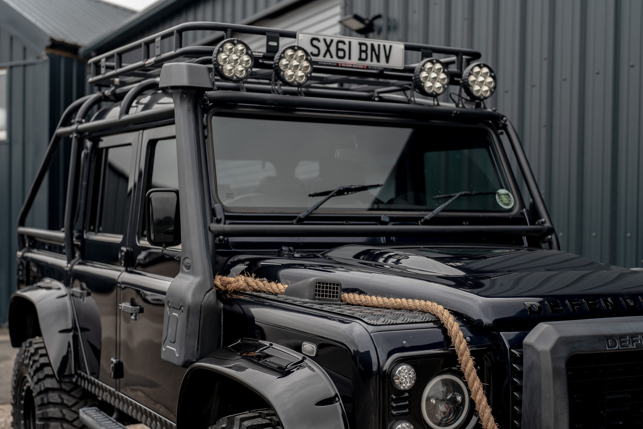 2011 LAND ROVER DEFENDER 110 XS - SPECTRE EVOCATION