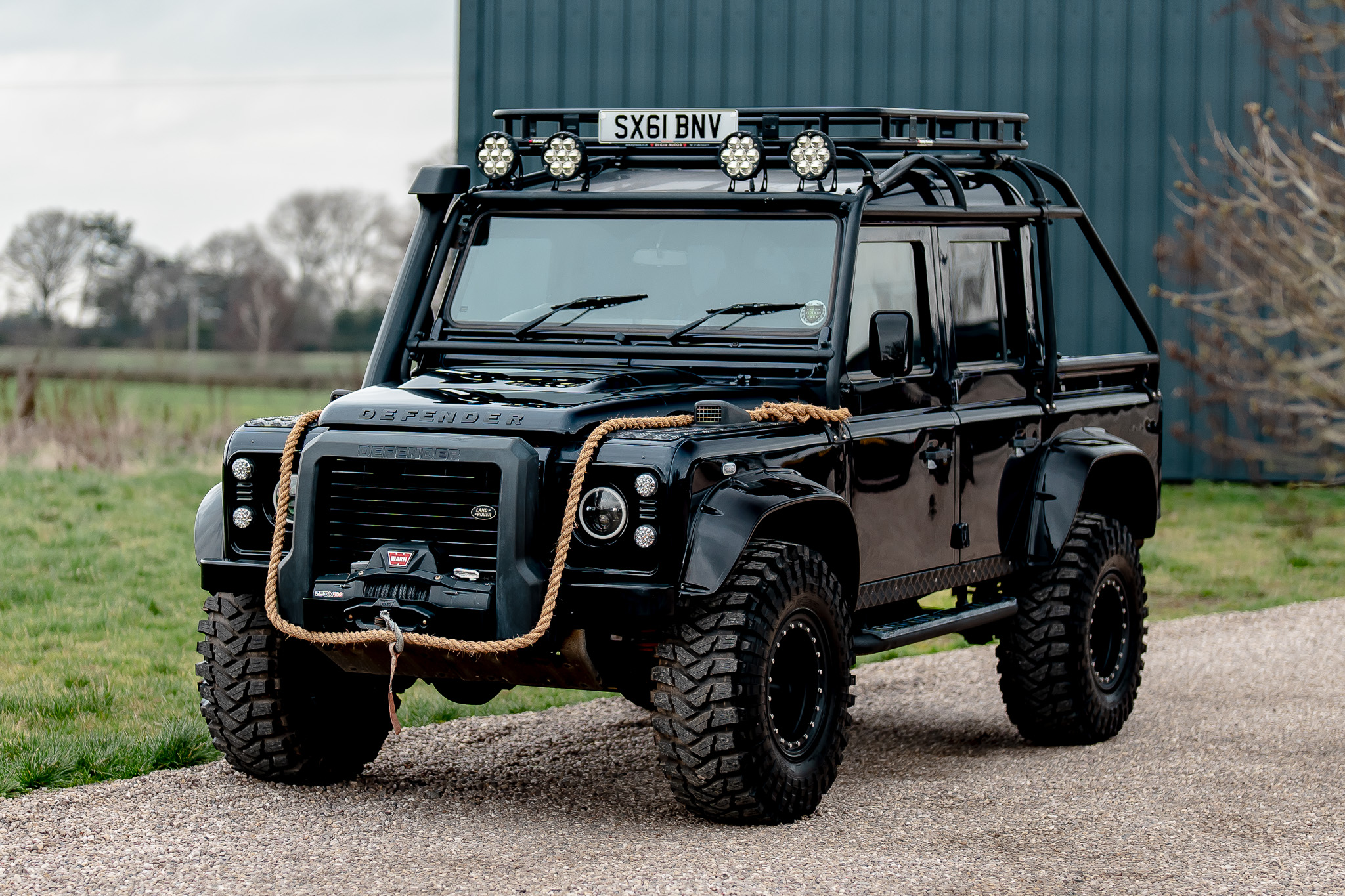 2011 LAND ROVER DEFENDER 110 XS - SPECTRE EVOCATION