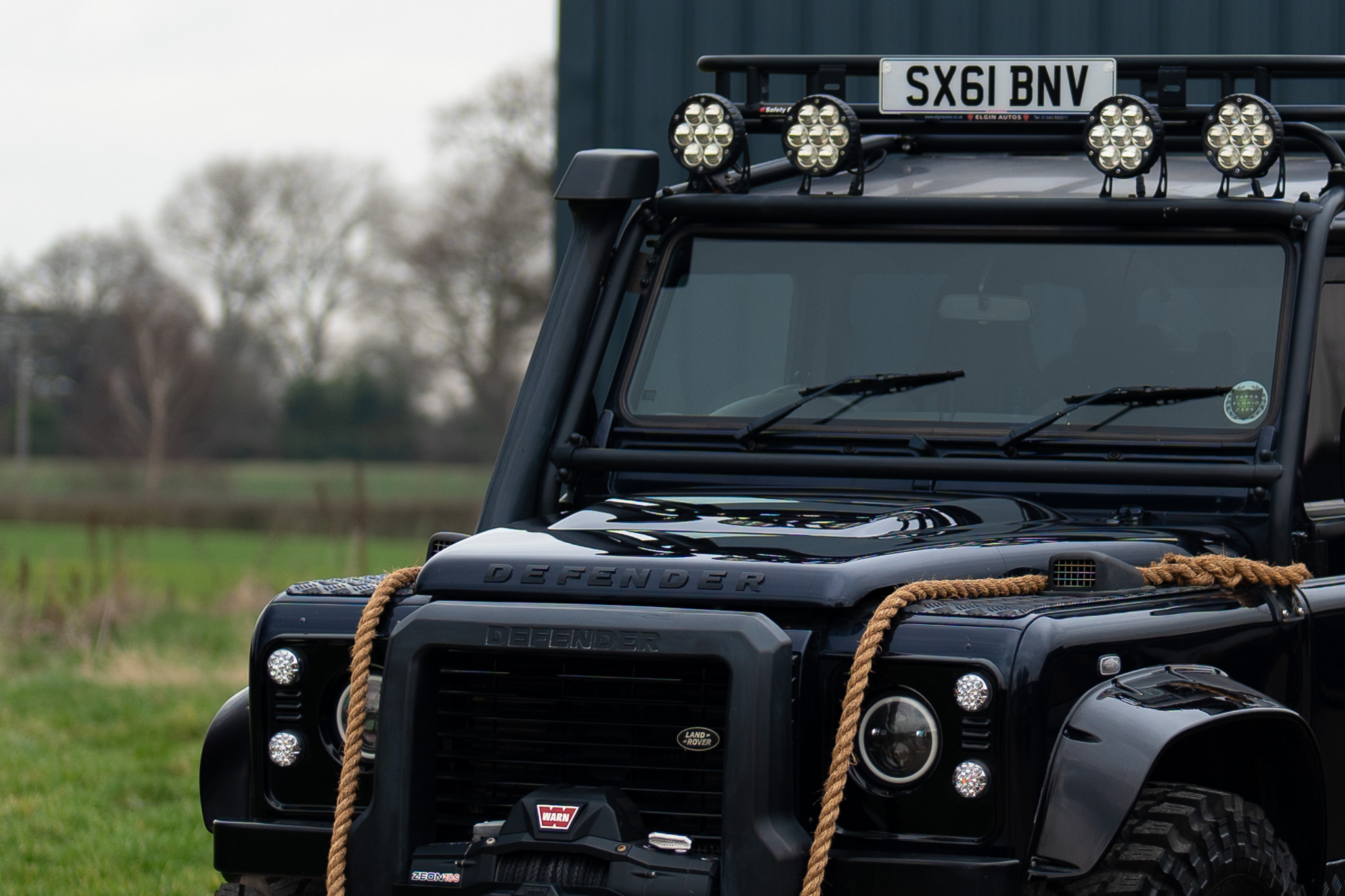 2011 LAND ROVER DEFENDER 110 XS - SPECTRE EVOCATION