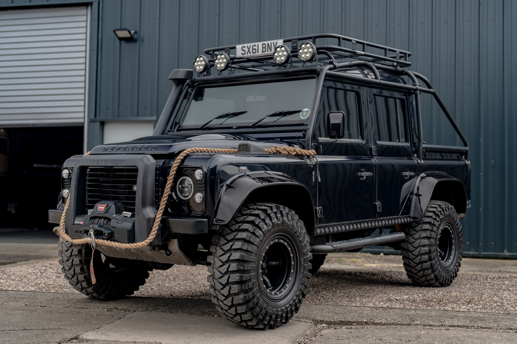 2011 LAND ROVER DEFENDER 110 XS - SPECTRE EVOCATION