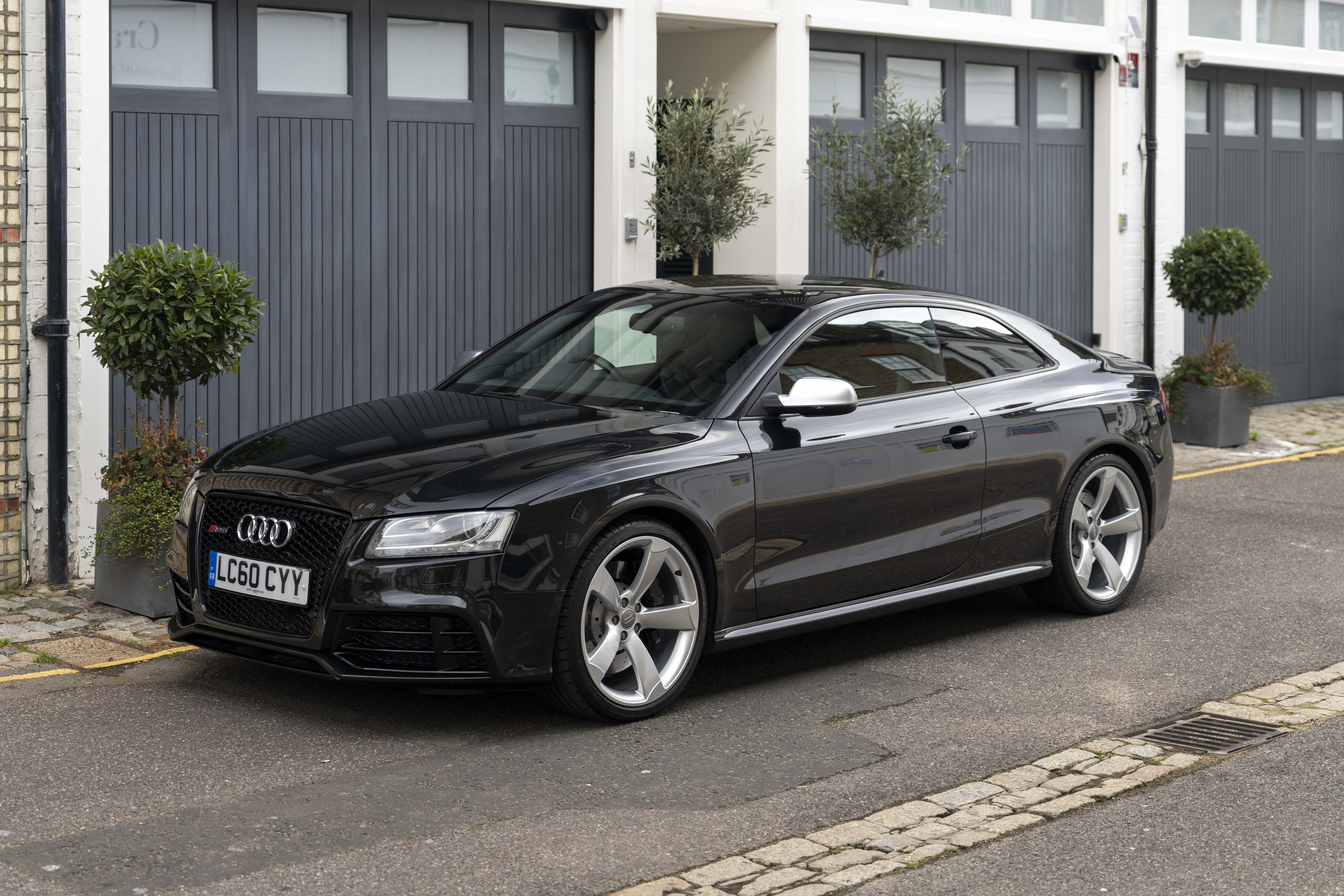 2010 AUDI (B8) RS5 COUPE