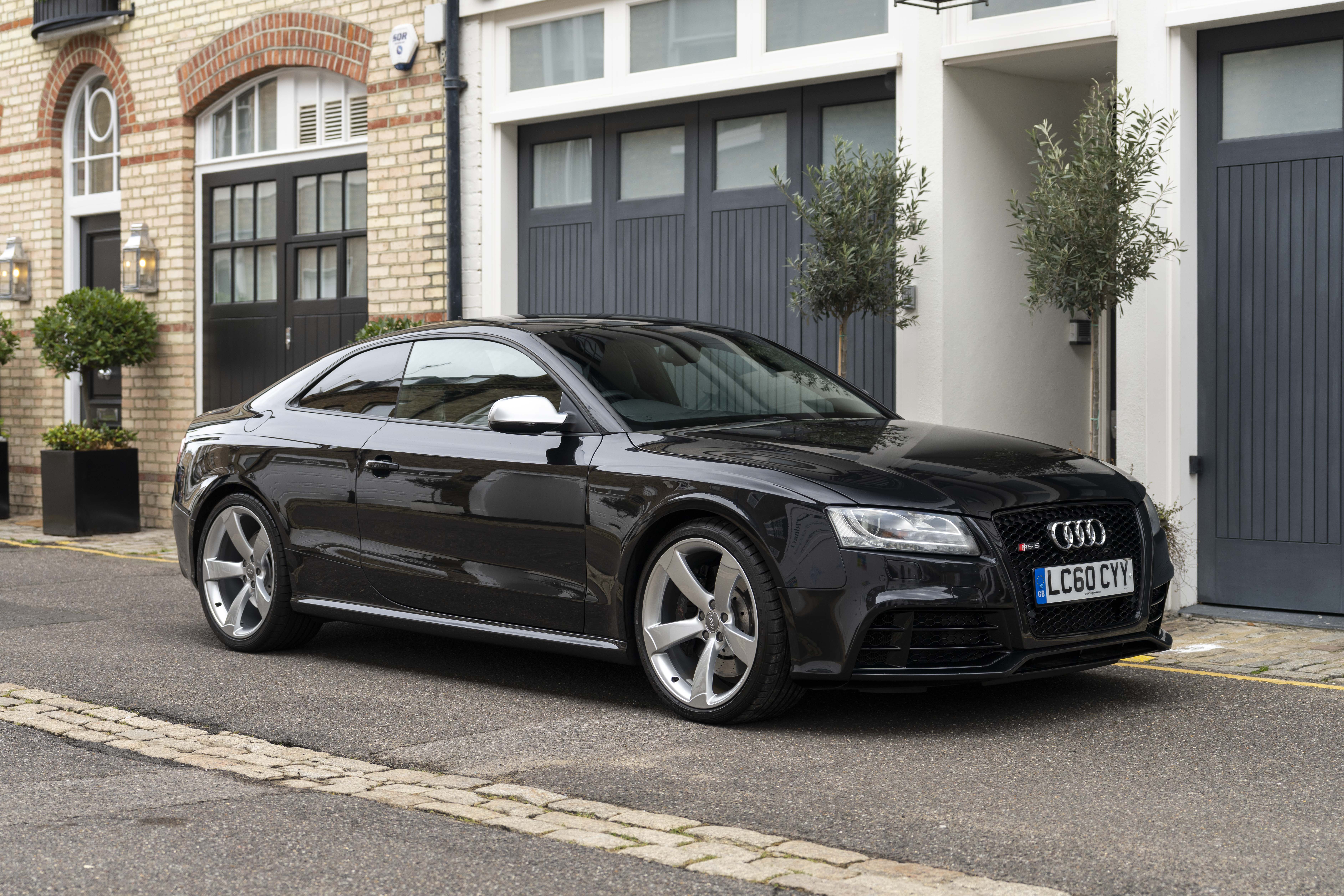 2010 AUDI (B8) RS5 COUPE