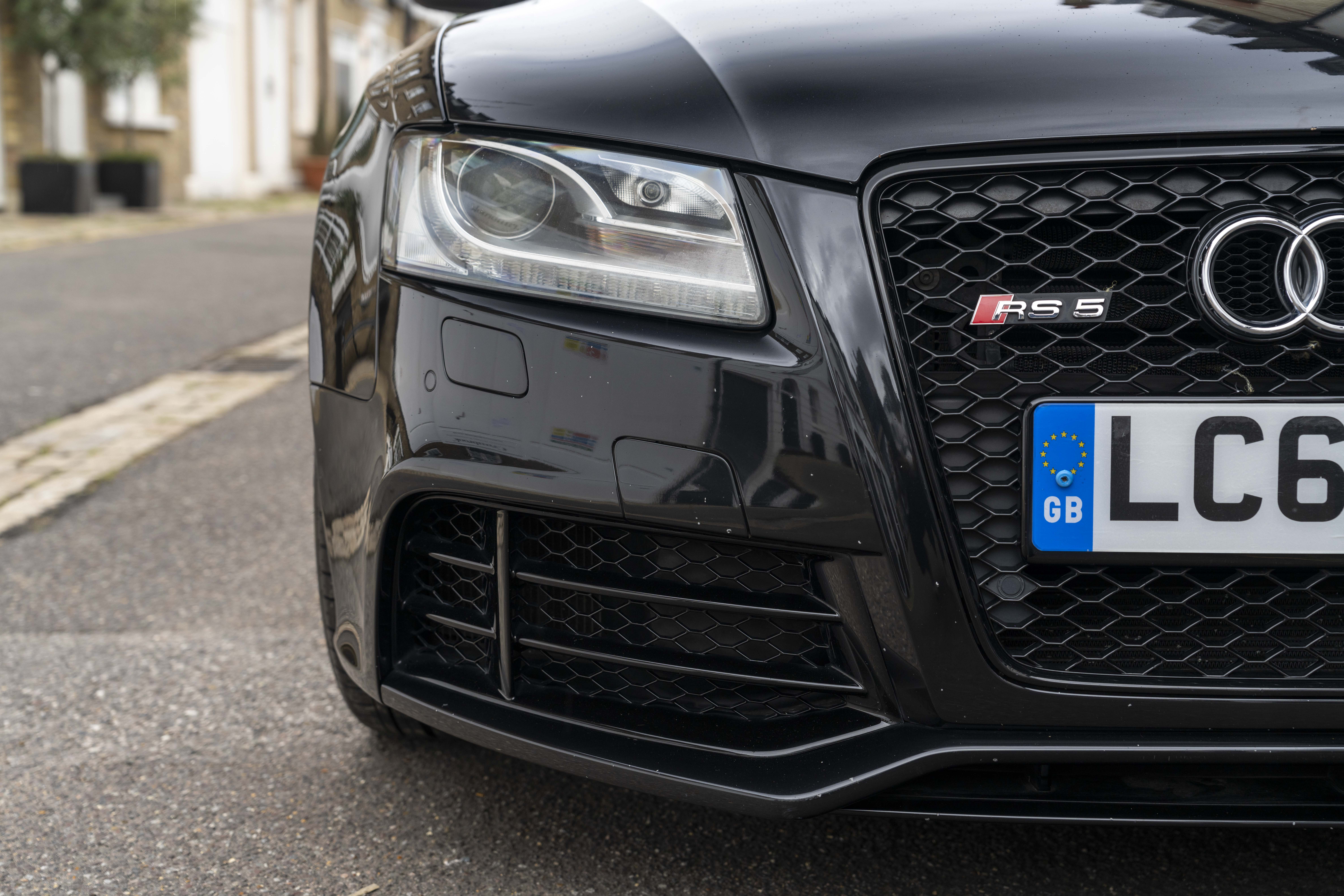 2010 AUDI (B8) RS5 COUPE