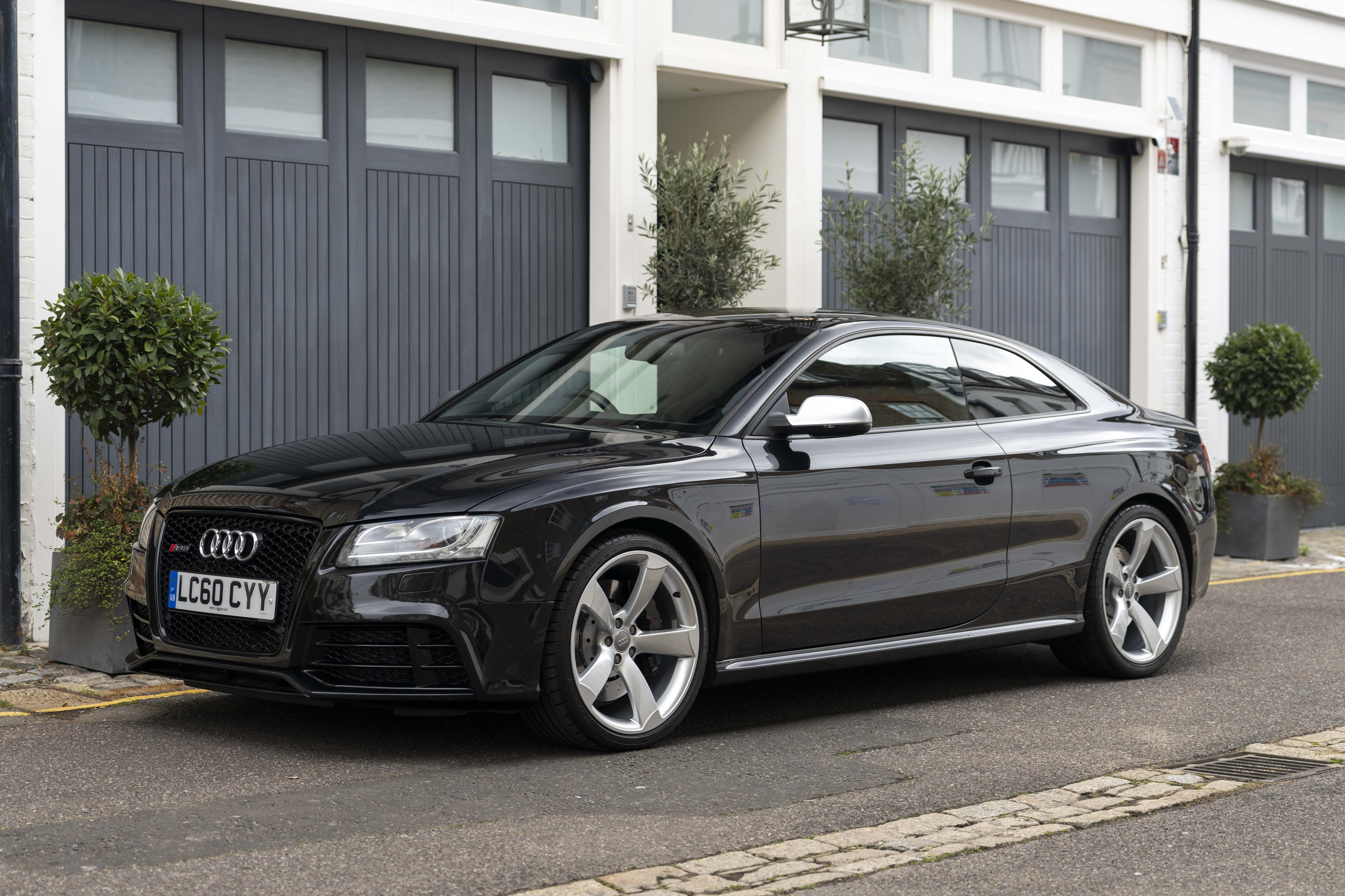 2010 AUDI (B8) RS5 COUPE