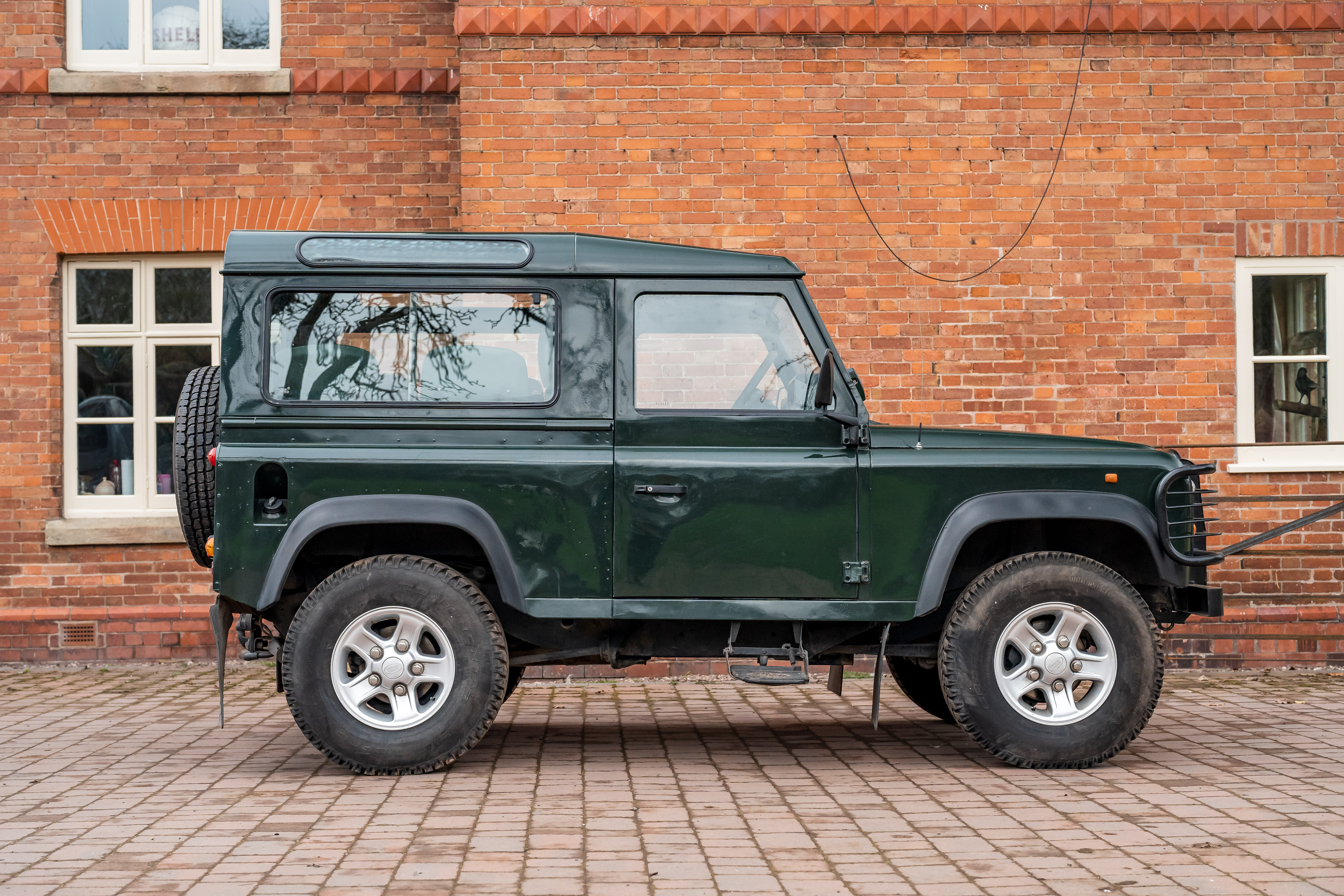 1998 LAND ROVER DEFENDER 90 - BMW M52 ENGINE for sale by auction in ...