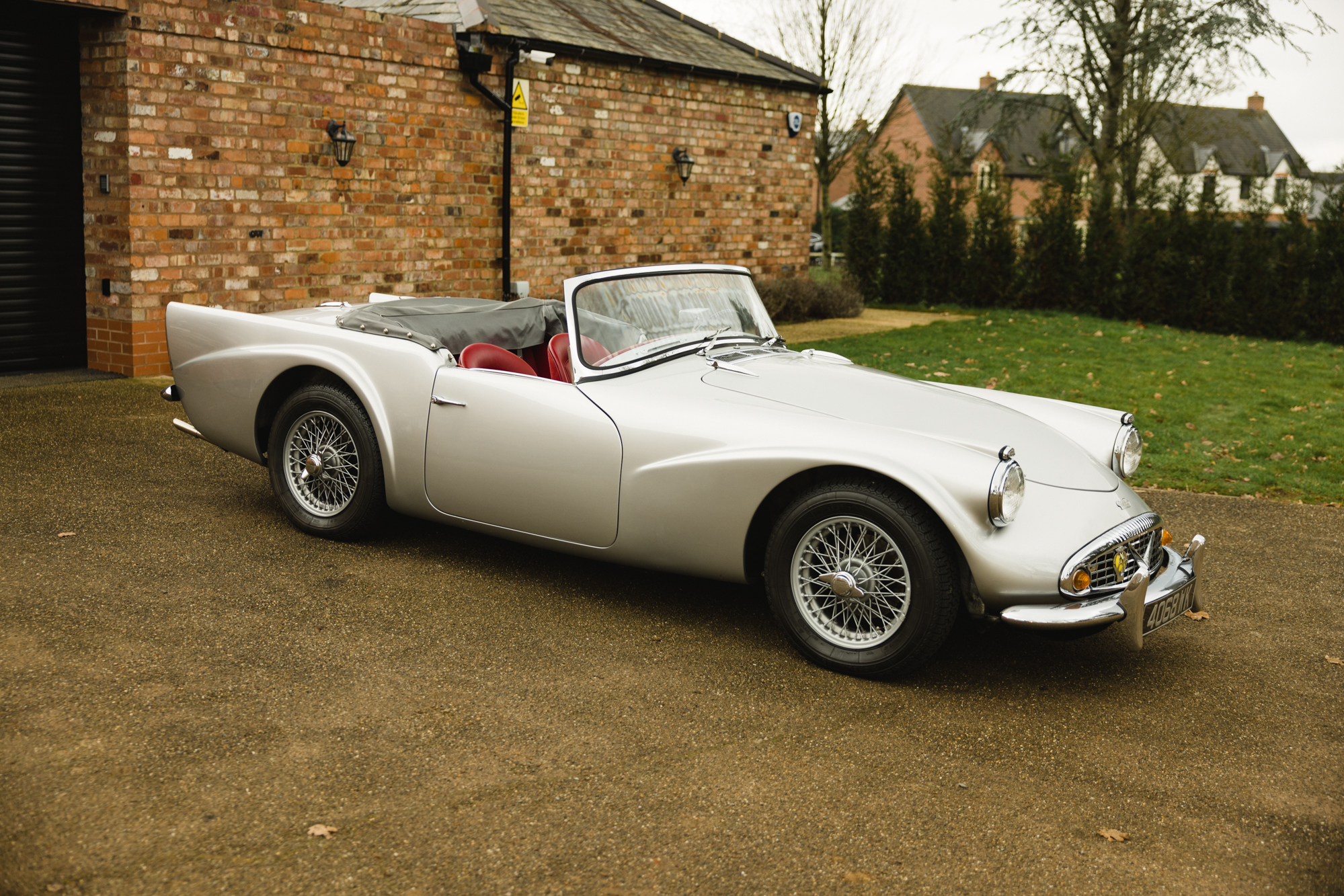 1963 DAIMLER DART SP250
