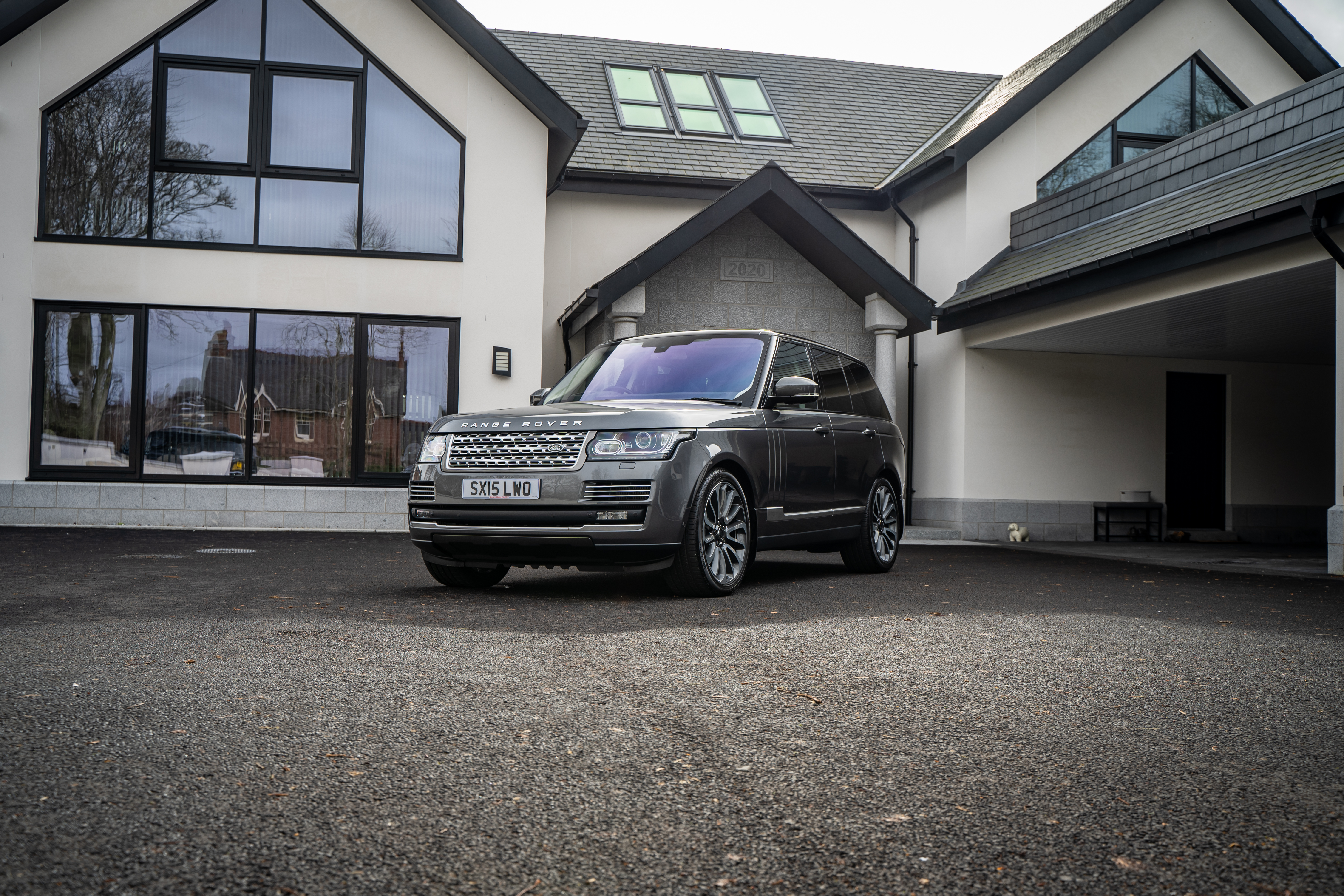 2015 RANGE ROVER 4.4 SDV8 AUTOBIOGRAPHY - 1,813 MILES - VAT Q