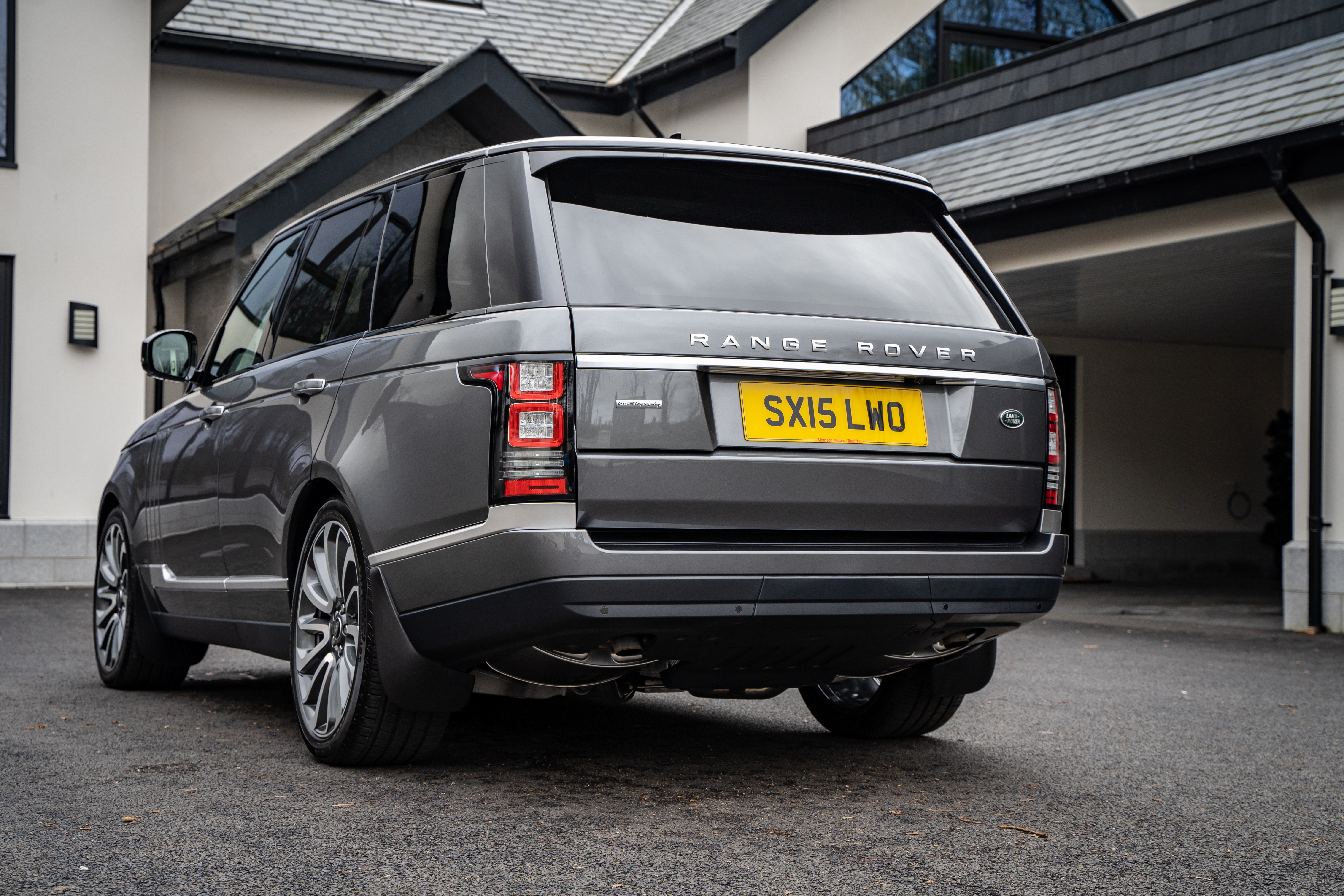 2015 RANGE ROVER 4.4 SDV8 AUTOBIOGRAPHY - 1,813 MILES - VAT Q