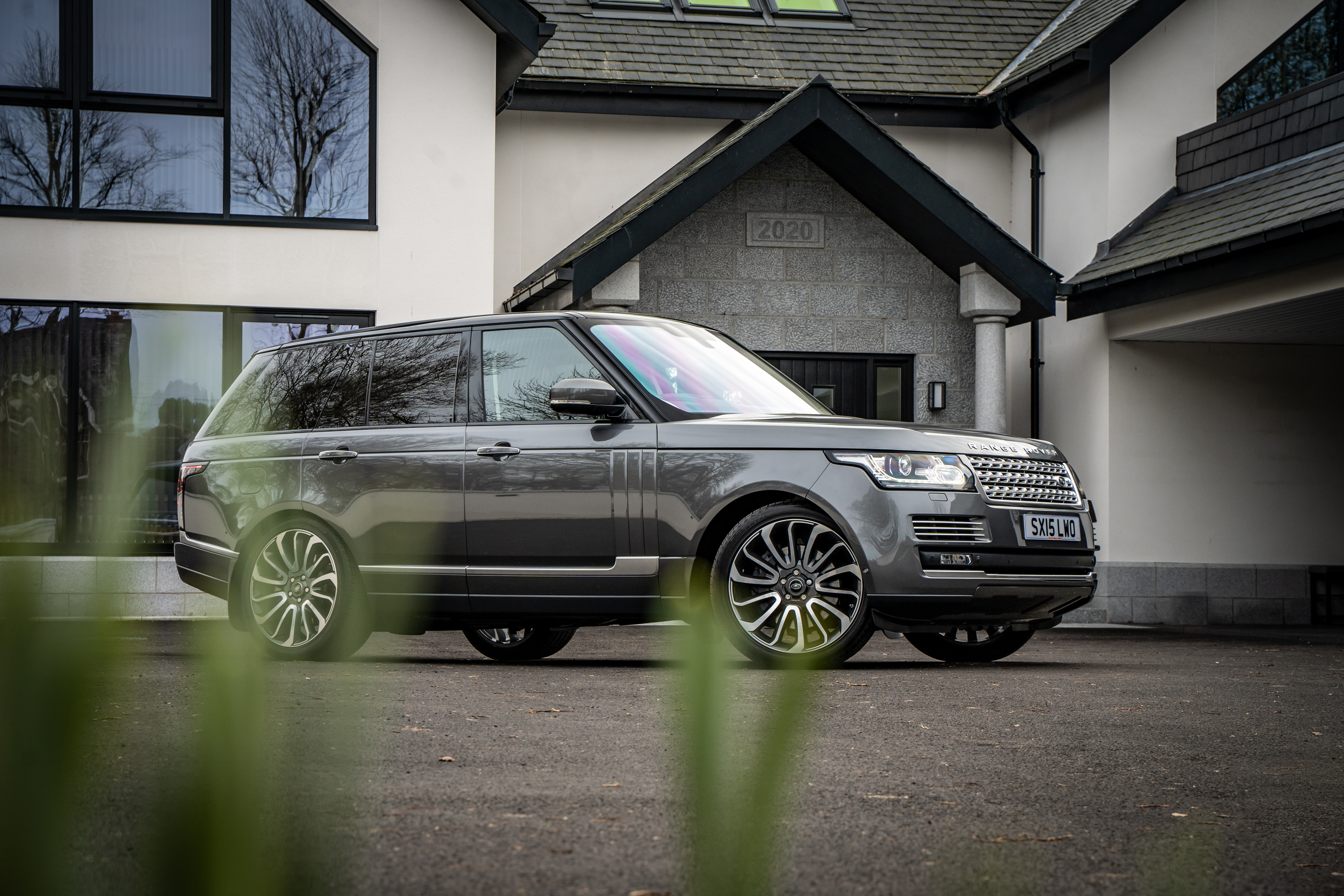 2015 RANGE ROVER 4.4 SDV8 AUTOBIOGRAPHY - 1,813 MILES - VAT Q