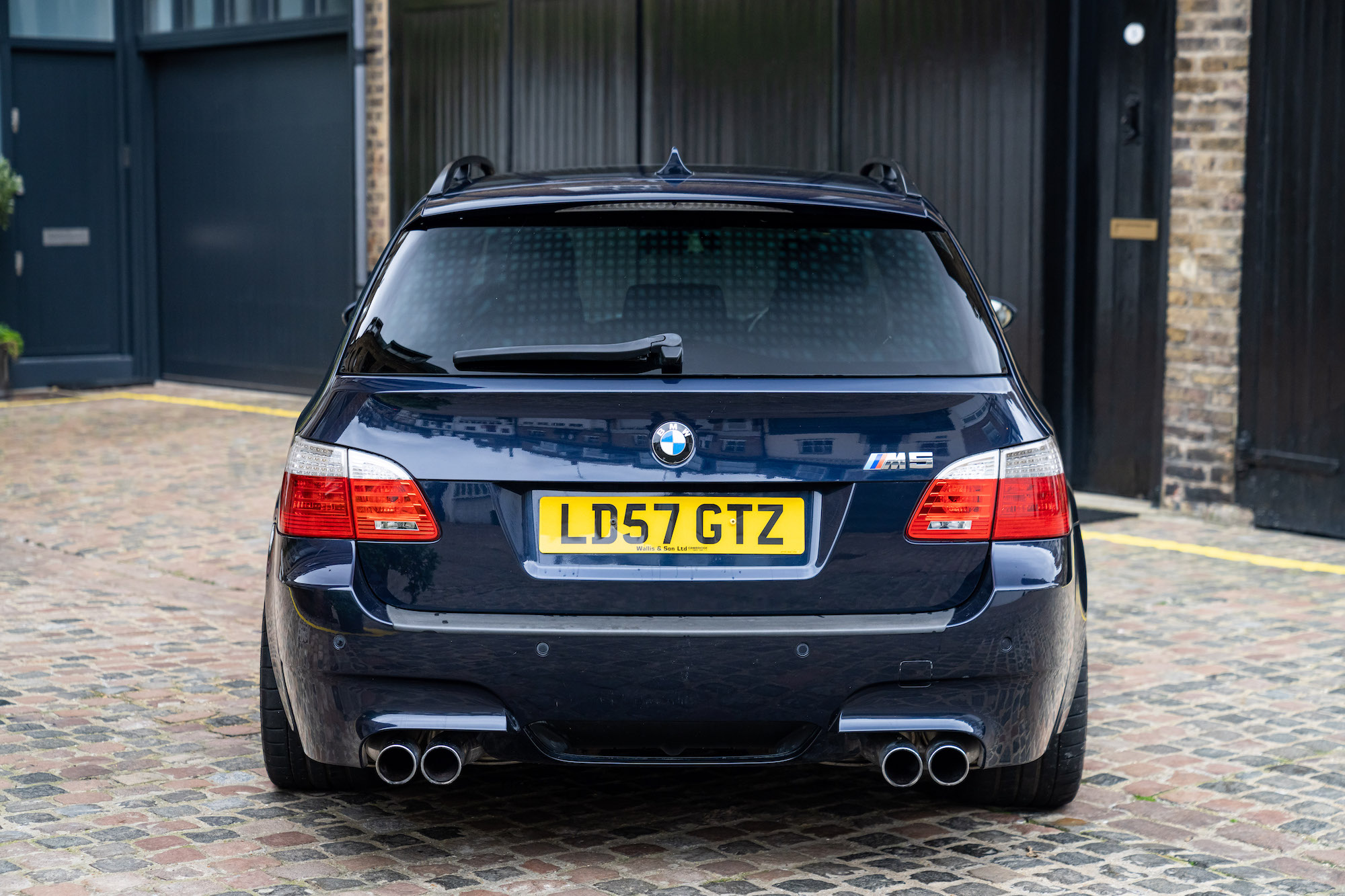 2007 BMW (E61) M5 TOURING