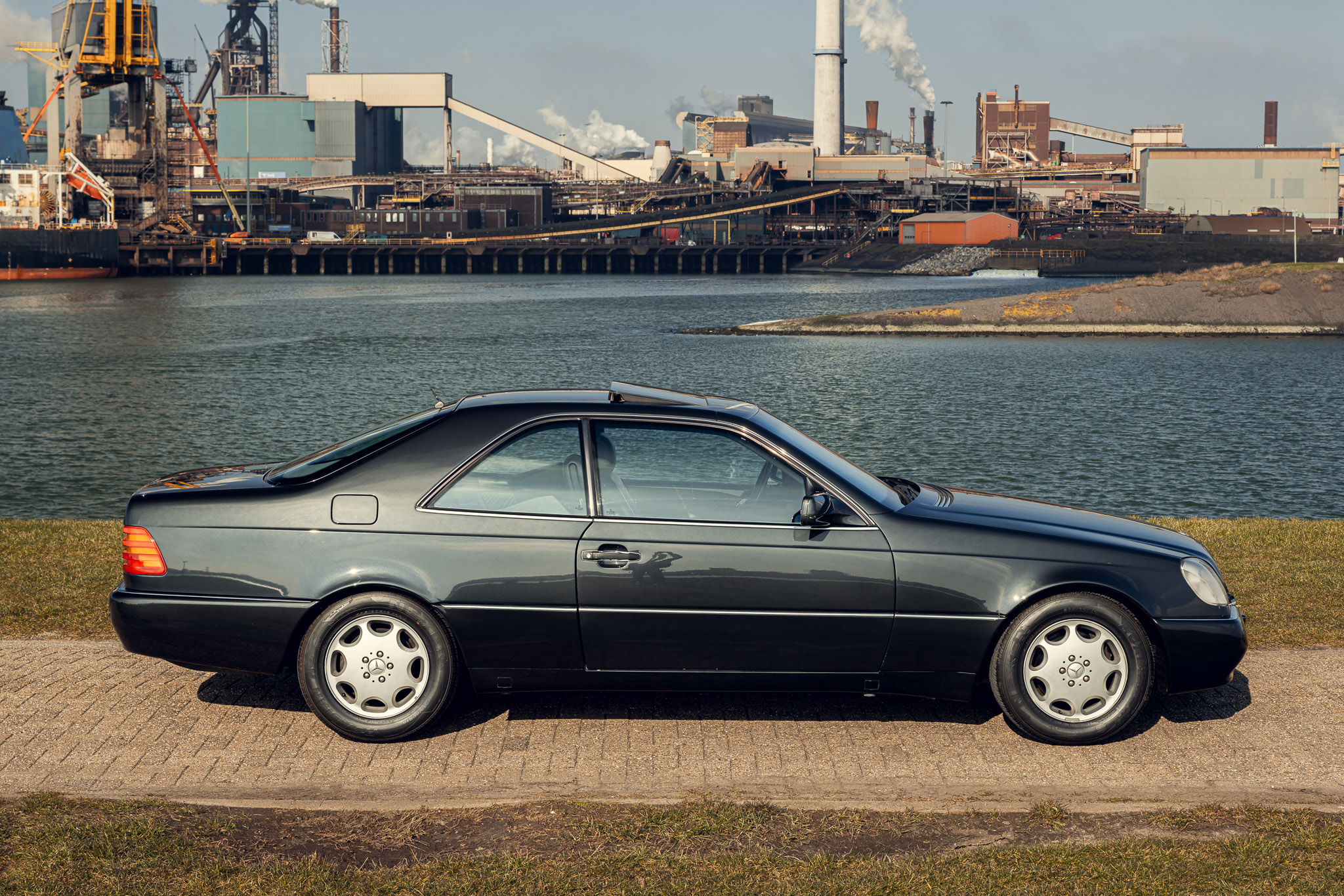 1993 MERCEDES-BENZ (C140) 600 SEC